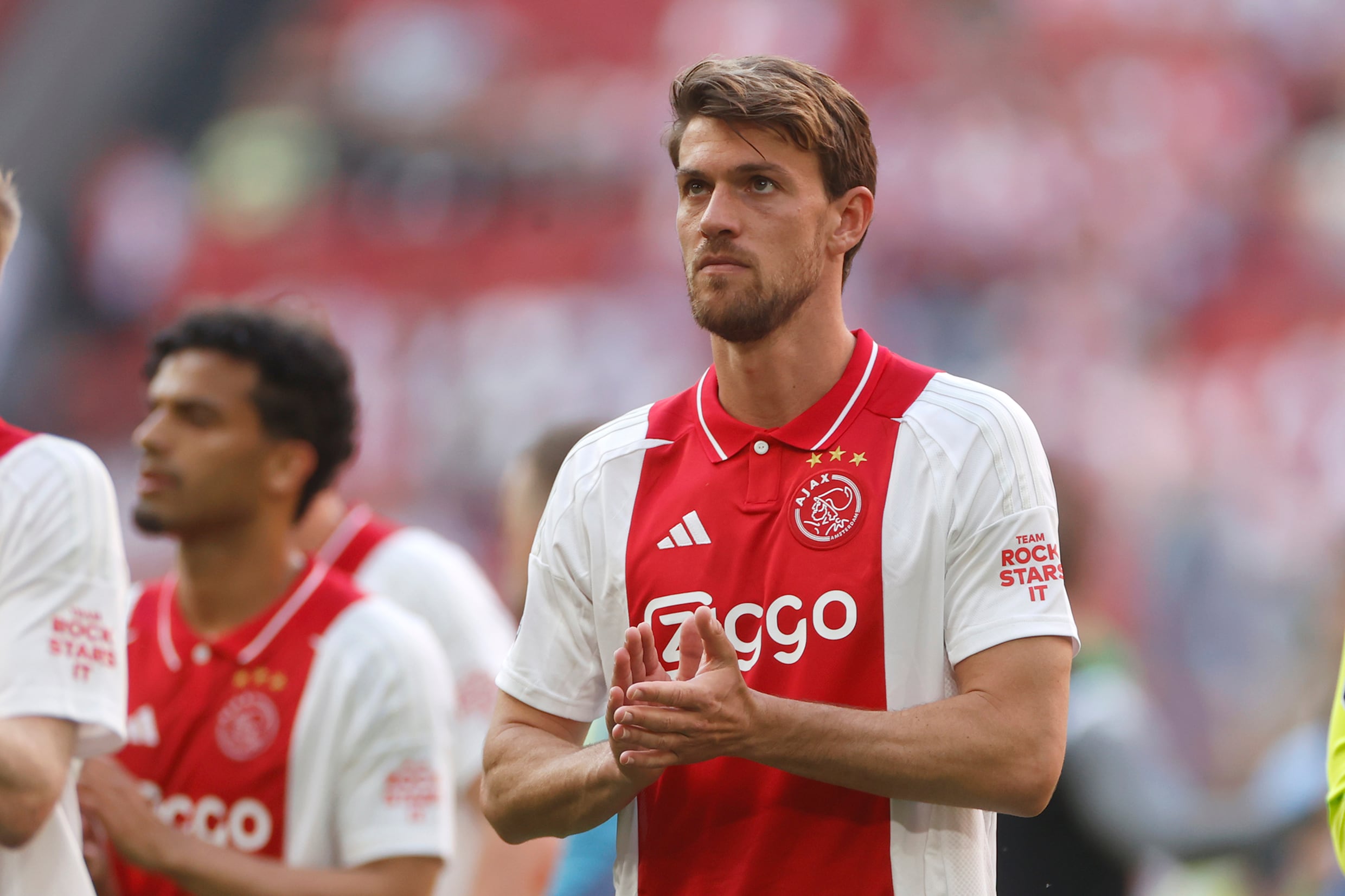 Live: Transfernieuws Ajax | Erik ten Hag tekent voor twee jaar bij Bayer Leverkusen: ‘Deze club ...