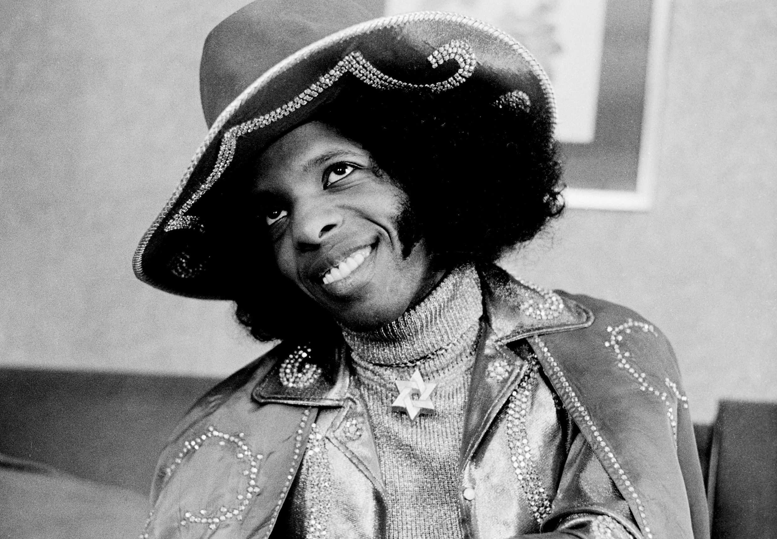 Muzikaal genie Sly Stone (1943-2025) heeft zich sinds zijn ondergang nooit echt meer weten te ...