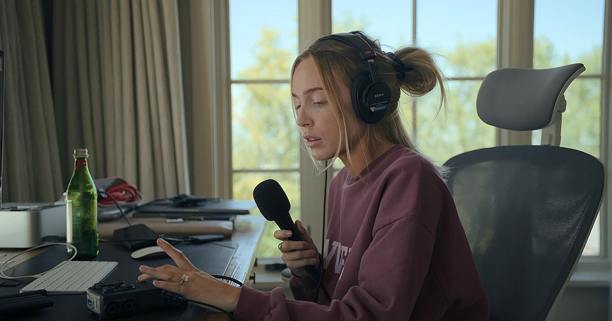 Recensie: Podcast Call Her Daddy had een kritischere documentaire ...