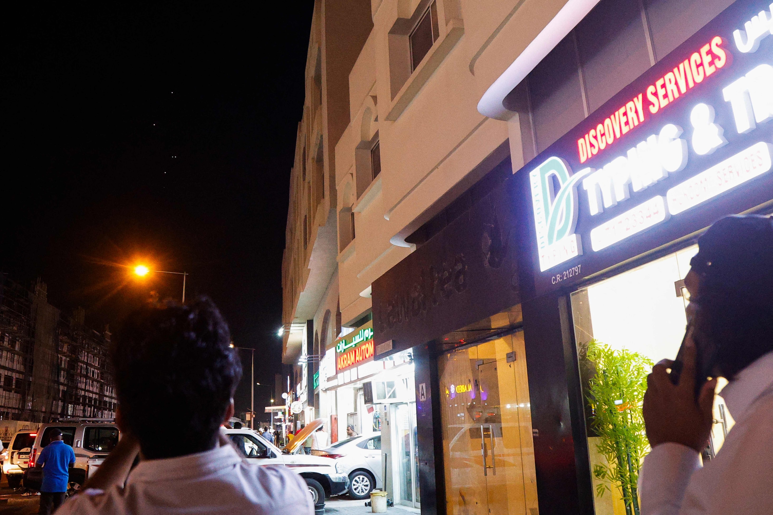 Iran valt grote Amerikaanse basis in Qatar aan: ‘De ramen stonden in de ...