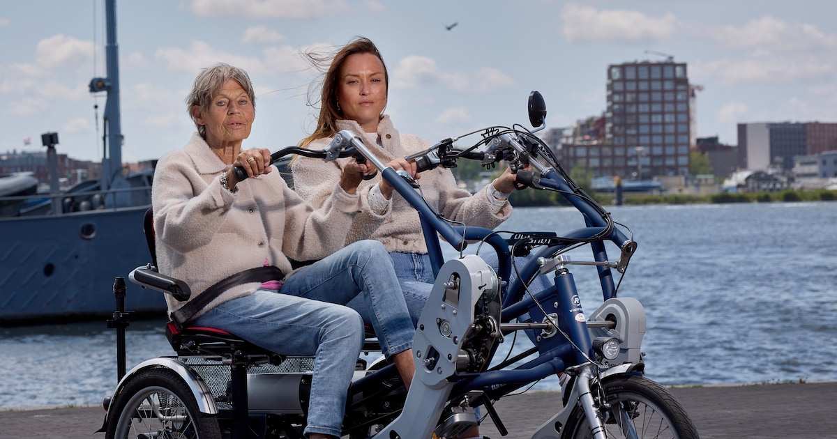 Ali (82) en Ingeborg (36) dragen dezelfde outfit: ‘We vinden het ...