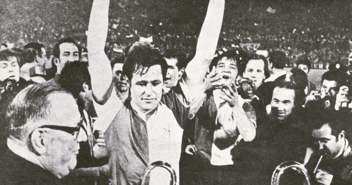 Voetballegende Rinus Israël (1942-2025): een Rotterdamse held met het ...