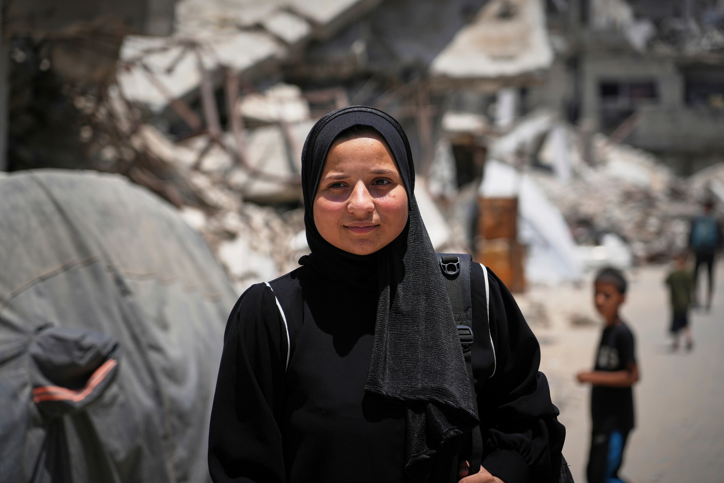 Sarah (18) wilde arts worden, nu is ze in Gaza alleen bezig met ...