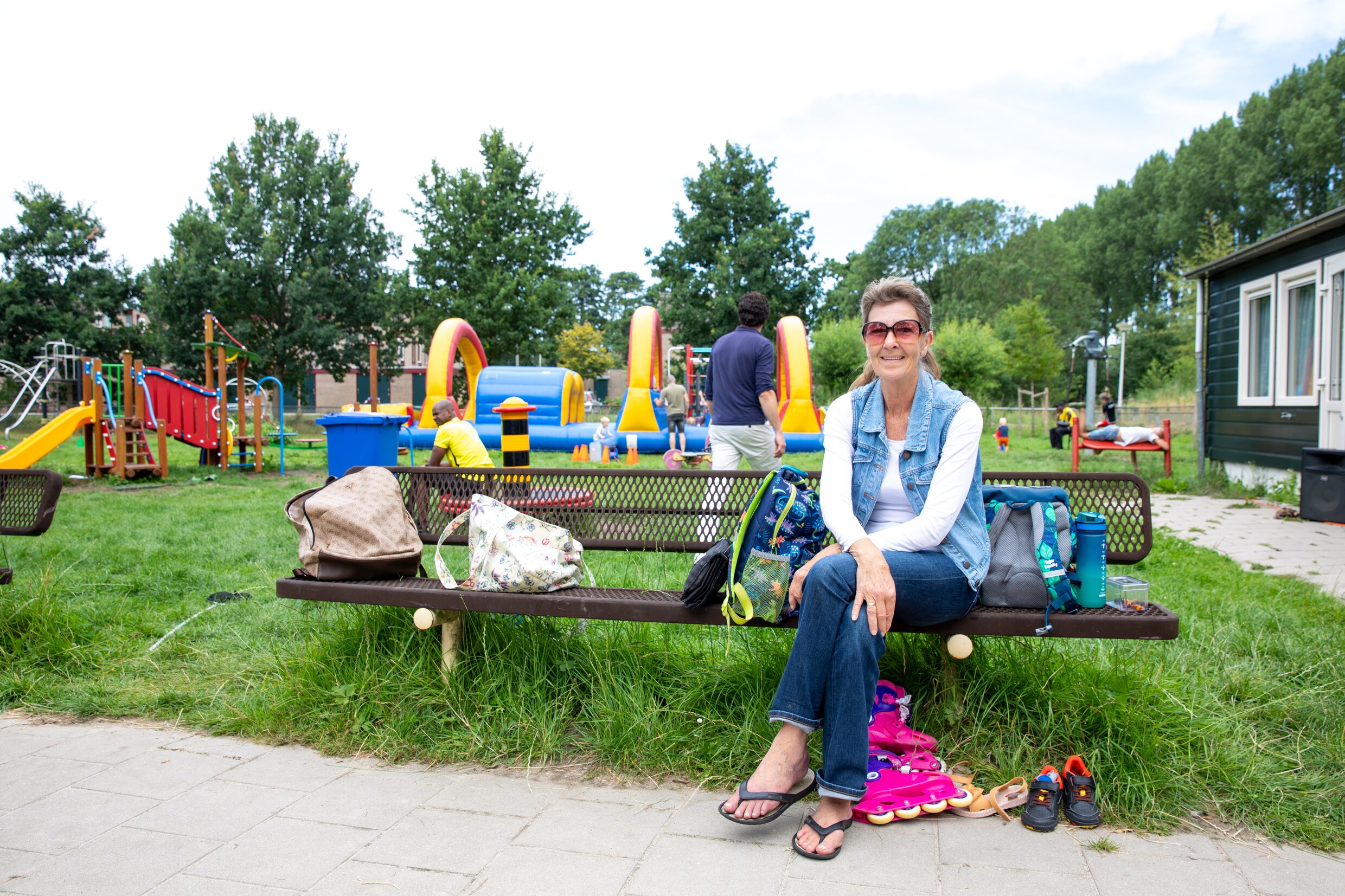 De bus naar Driemond rijdt straks ook in de avonduren en het weekend ...