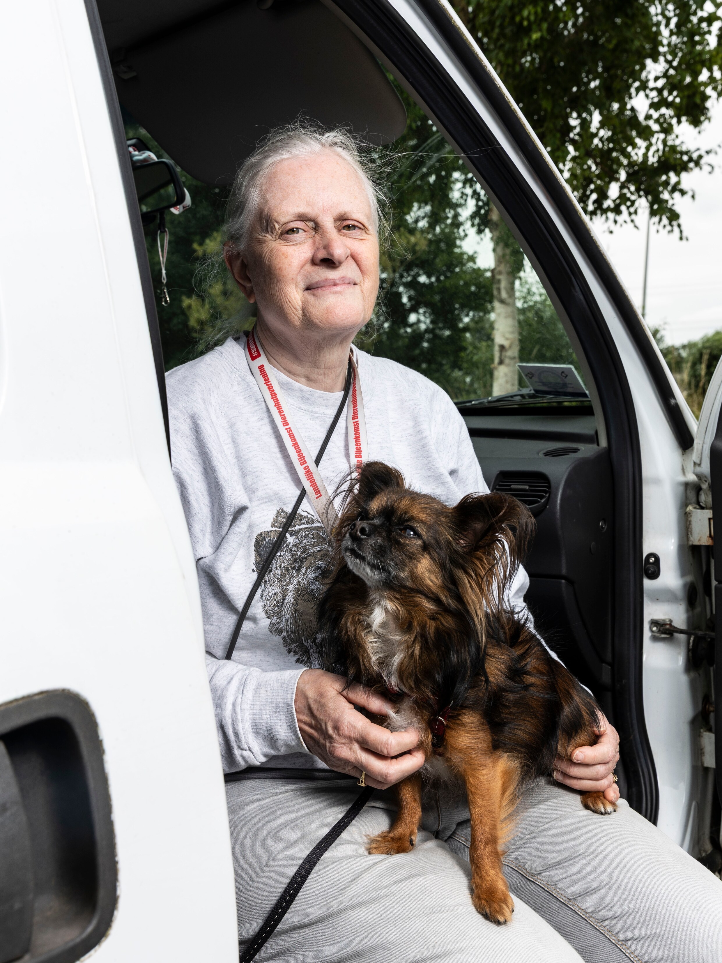 Joke (70) ontfermt zich al 50 jaar over verweesde dieren: ‘In de jaren ...