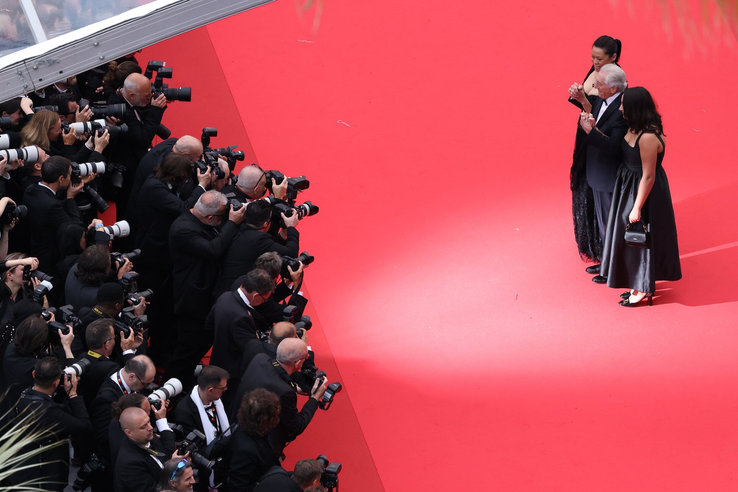 In films – en soms ook daarbuiten – kijken al die bewonderde acteurs ...