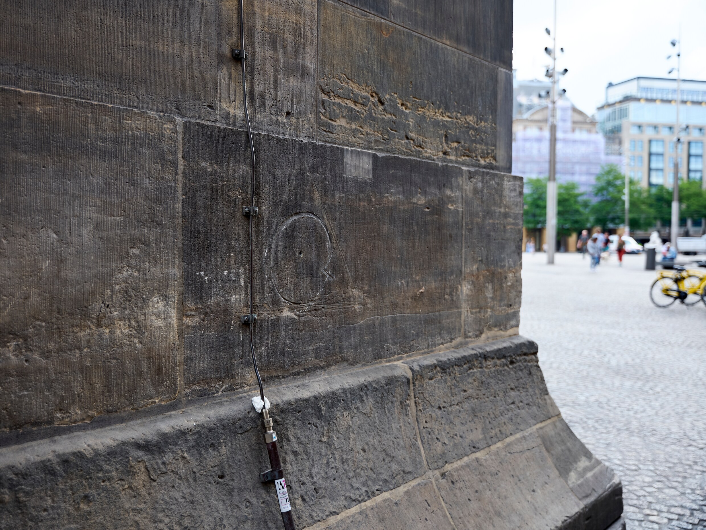 Van een geheim luik in het Rijks tot een appeltje op de gevel van het ...