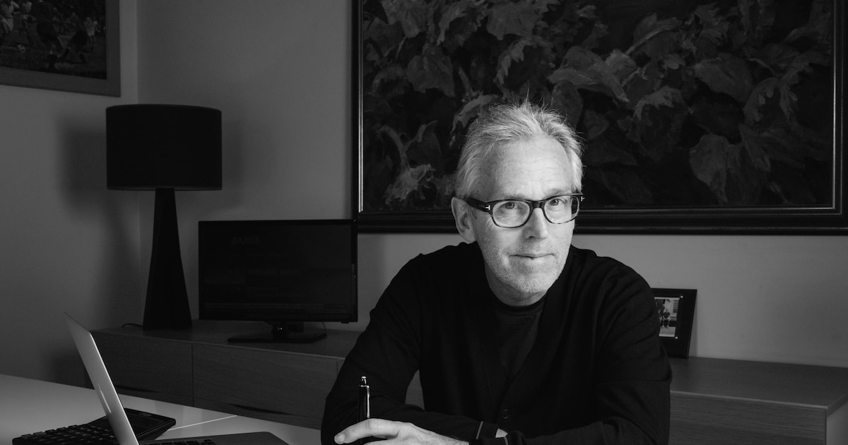 Journalist en ondernemer Derk Sauer (1952-2025) was een moedig en ...