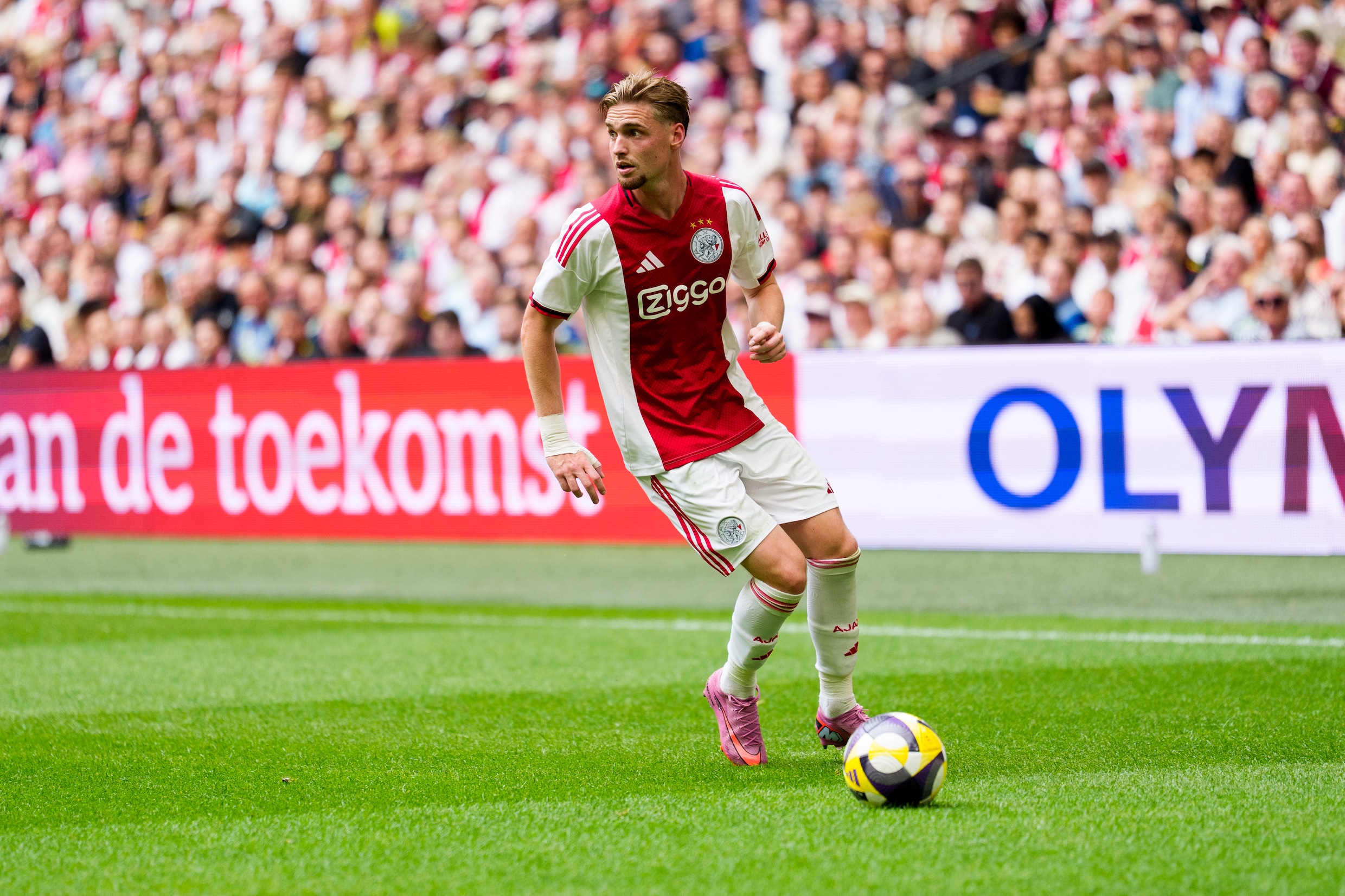 Waarom Ajax toch nog rekening houdt met een vertrek van Taylor (en is ...