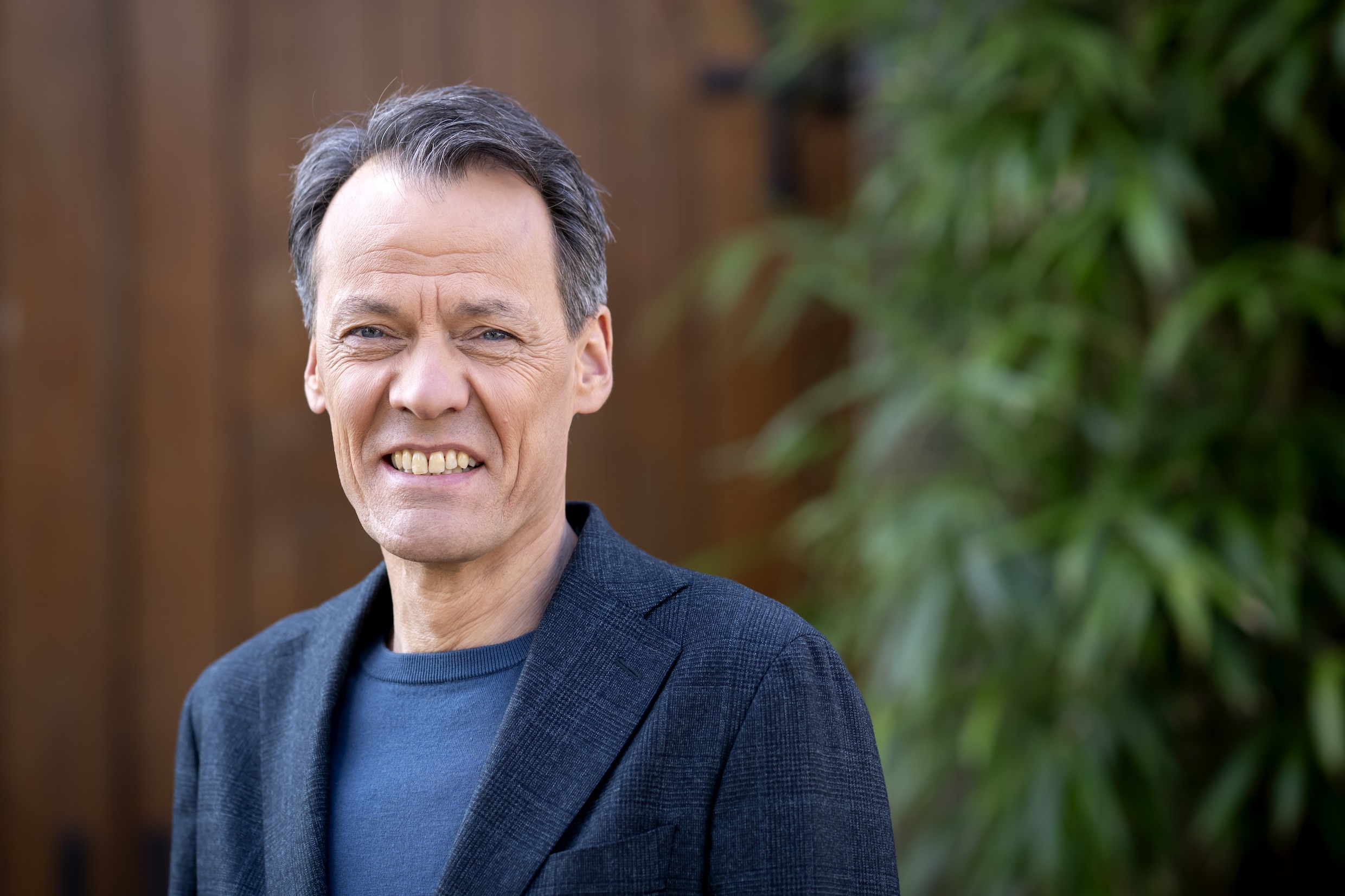 Tijs van den Brink stopt als presentator EO en wil Kamerlid worden voor ...