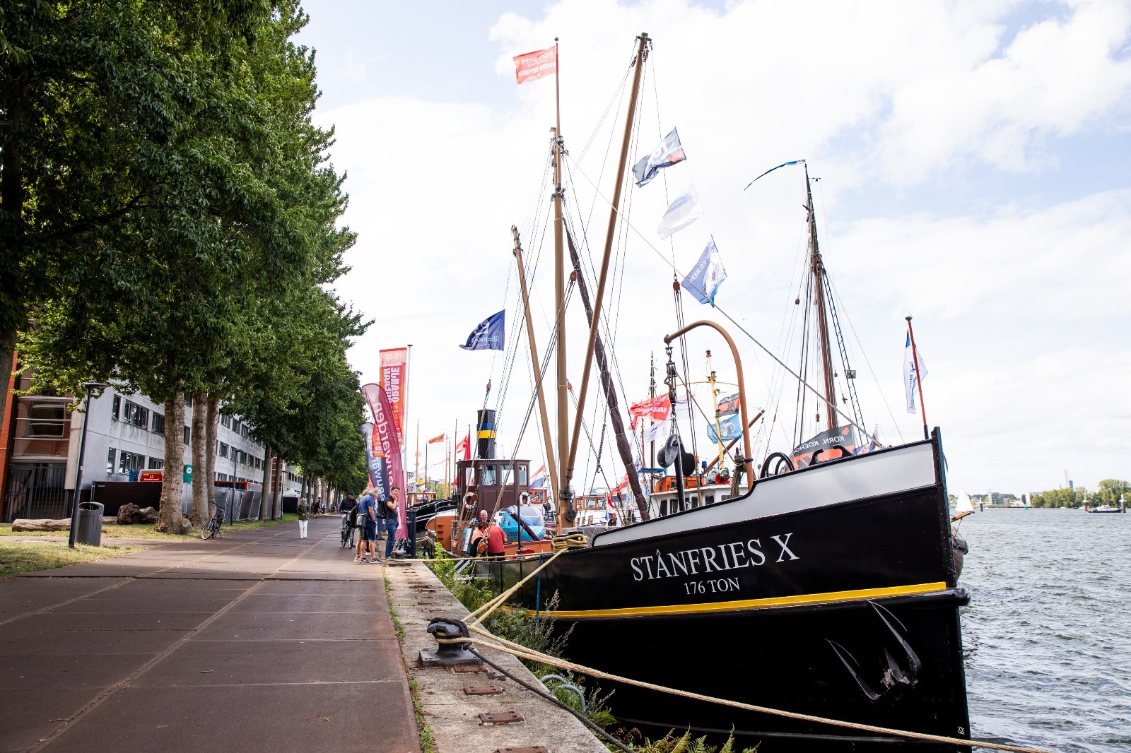 Live: Teruglezen | Sail Amsterdam 2025: Haven Amsterdam en RWS tevreden ...