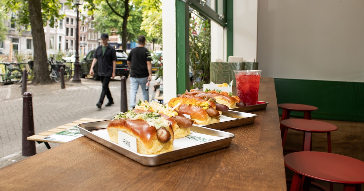 The 4 tastiest hot dogs in Amsterdam | Het Parool