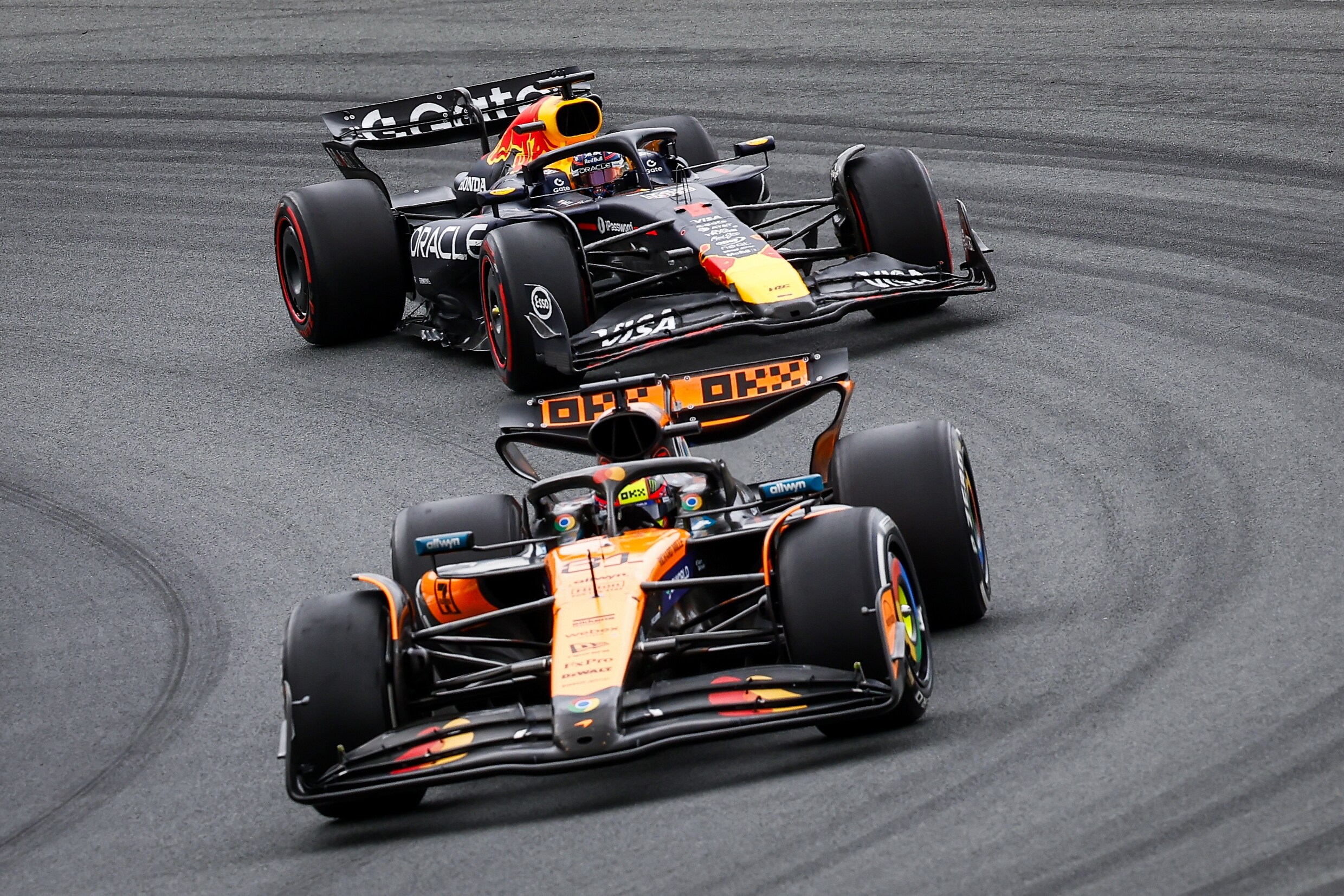 Formule 1: Max Verstappen naar P2 in Zandvoort, dankzij drama voor ...