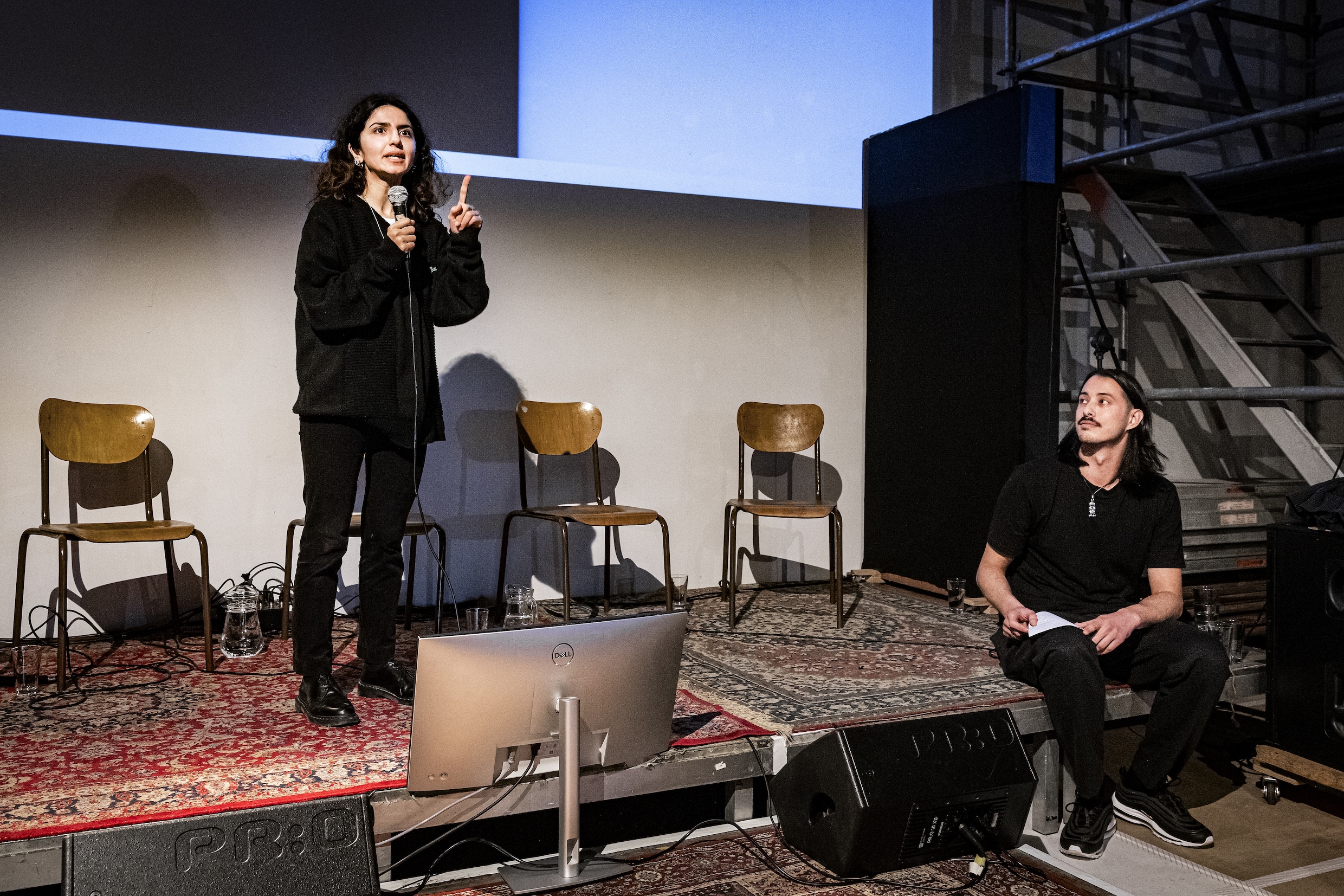 Amsterdamse partij De Vonk krijgt nauwelijks contact met ...