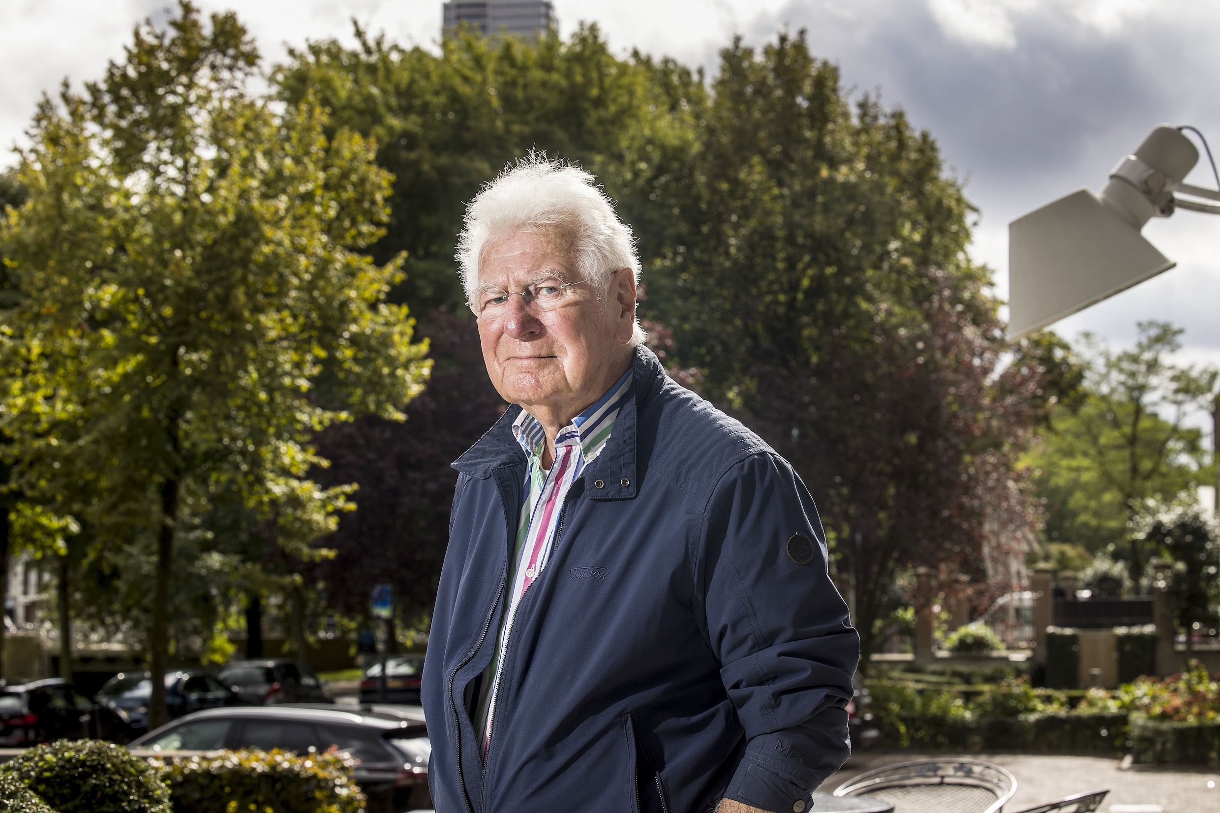 Zanger en acteur Gerard Cox (85) overleden | Het Parool