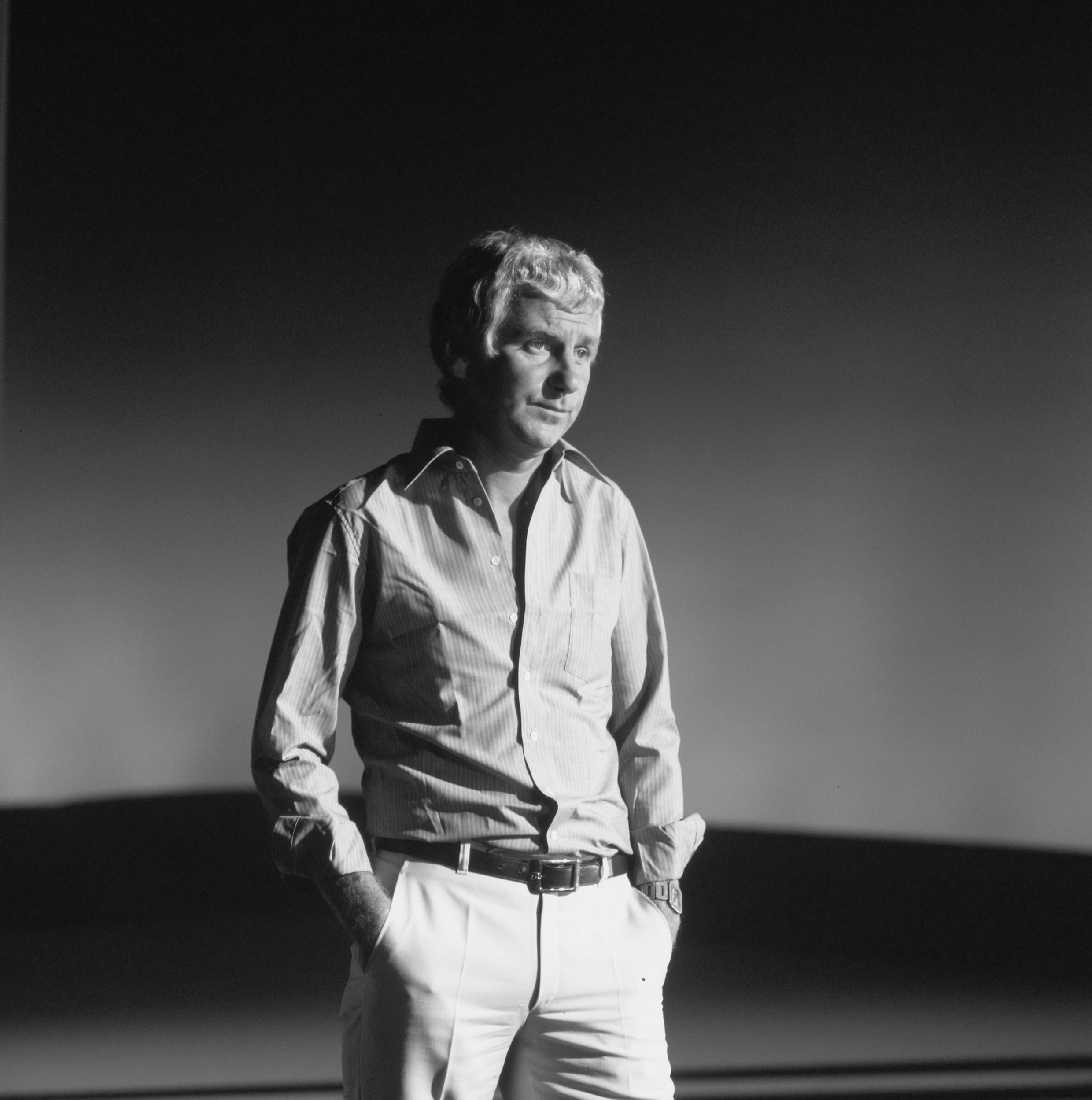 Gerard Cox (1940-2025) was een knuffelmopperpot, die van alle markten ...