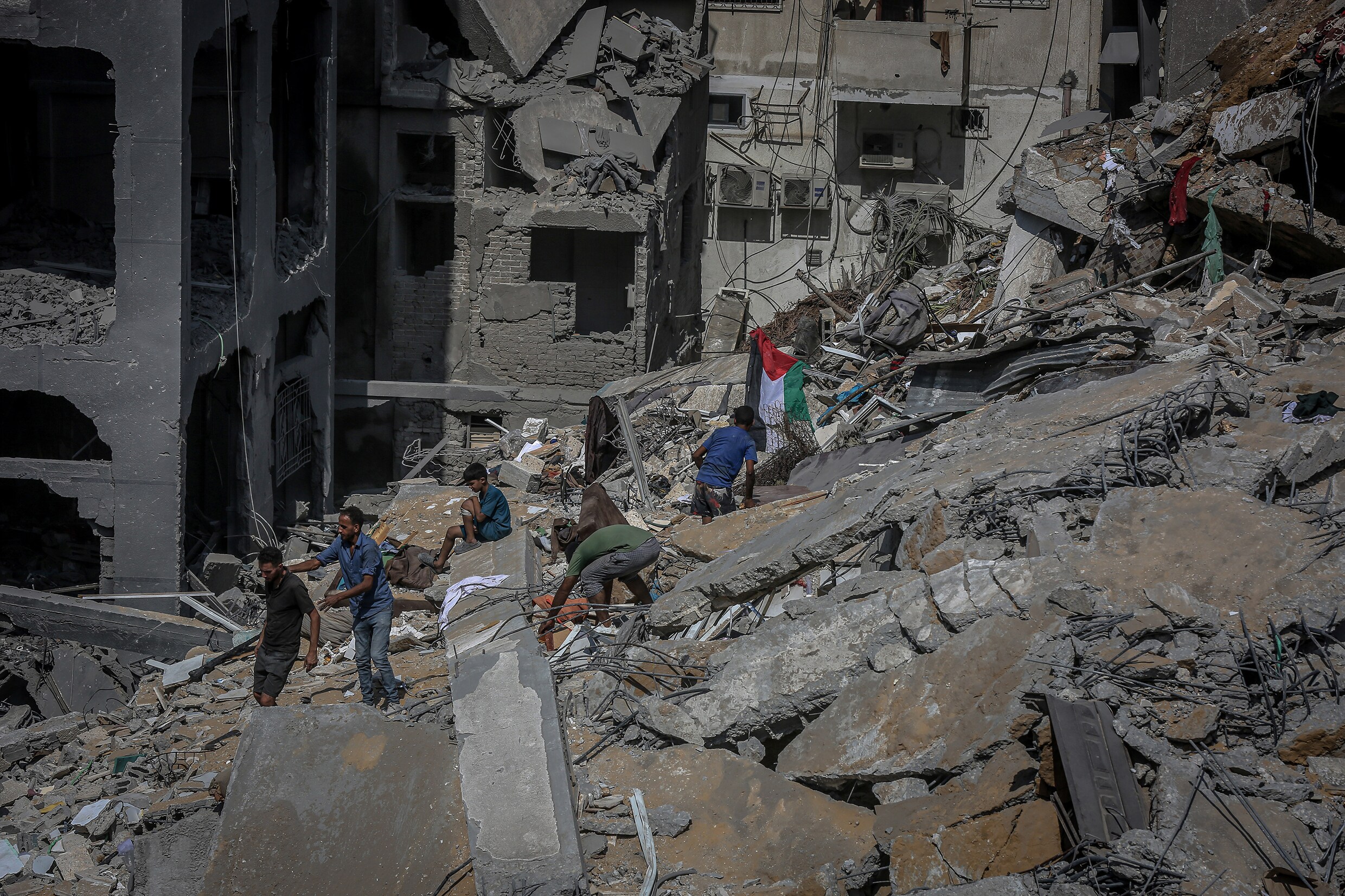 Zware bombardementen in Gaza-Stad, VN-onderzoekscommissie: Israël ...