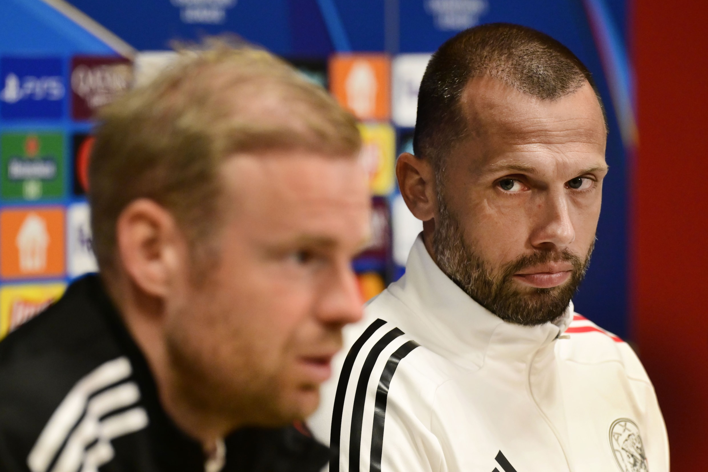 Heitinga aan de vooravond van de wedstrijd tegen Internazionale: ‘Iedereen die hier zit, denkt ...