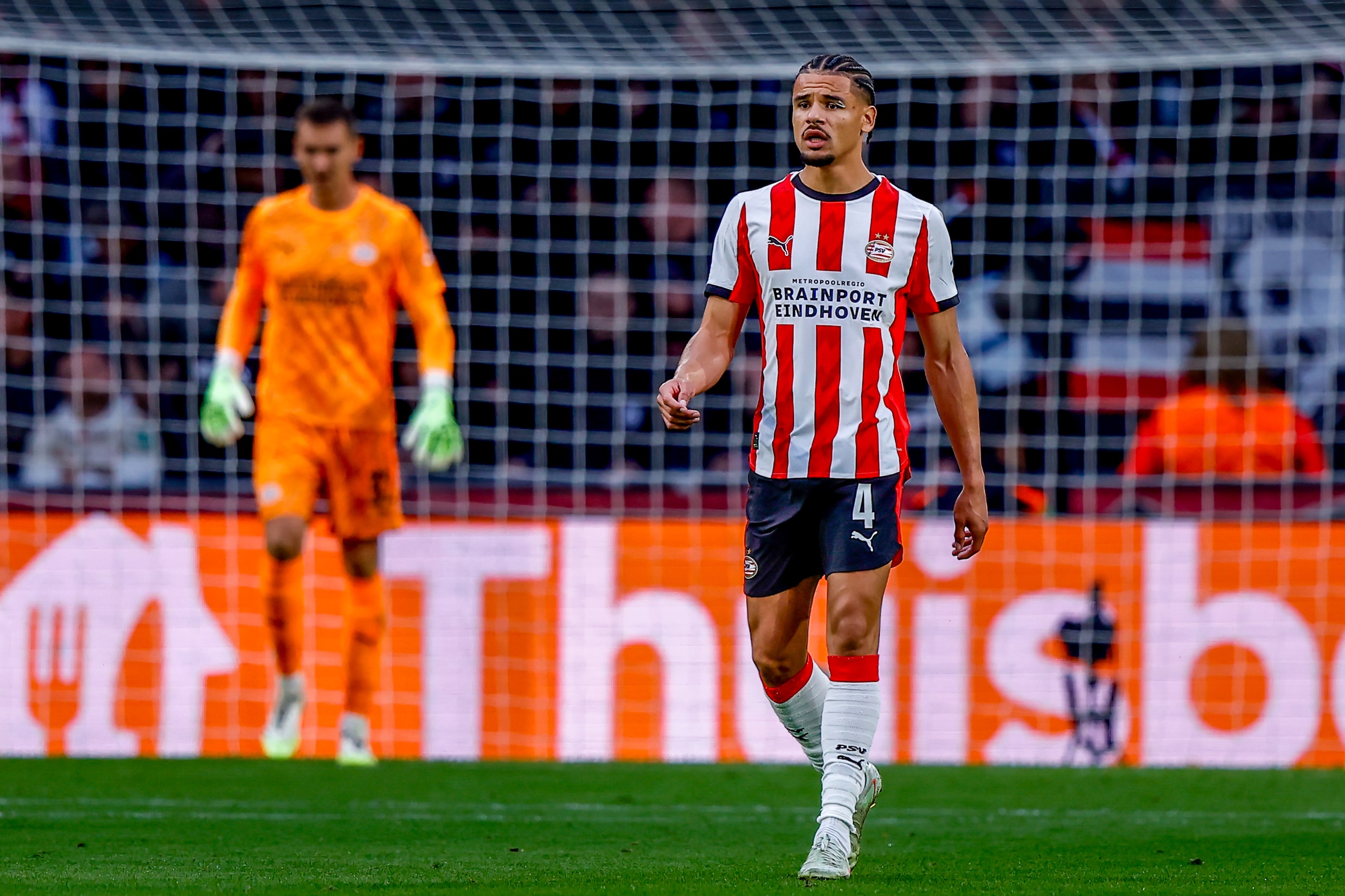 Ajax zou doodsbang moeten zijn voor Ruben van Bommel; ik weet niet of ...