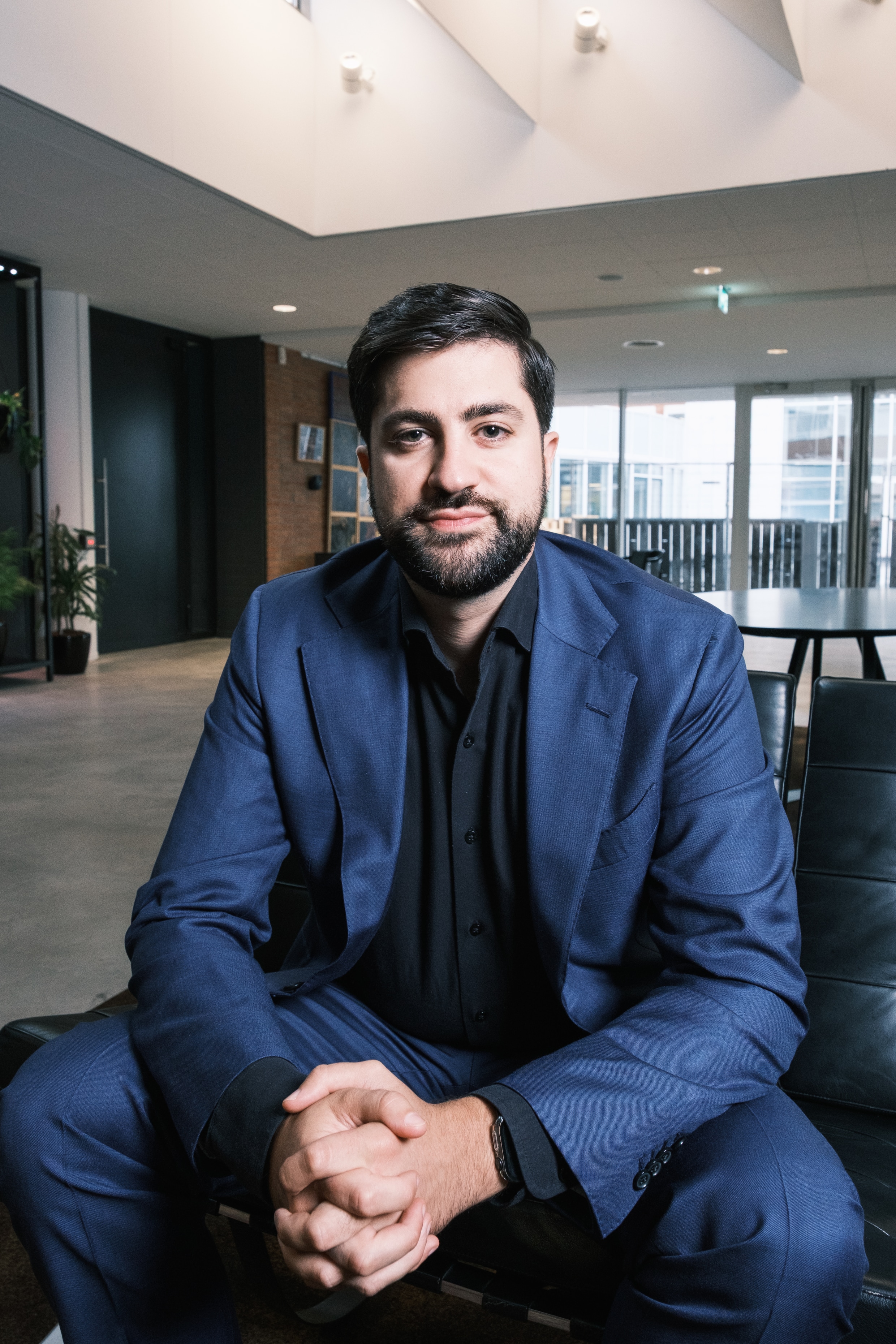 Itay Garmy (Volt) stopt als raadslid: ‘Ik begon echt te wankelen na die ...