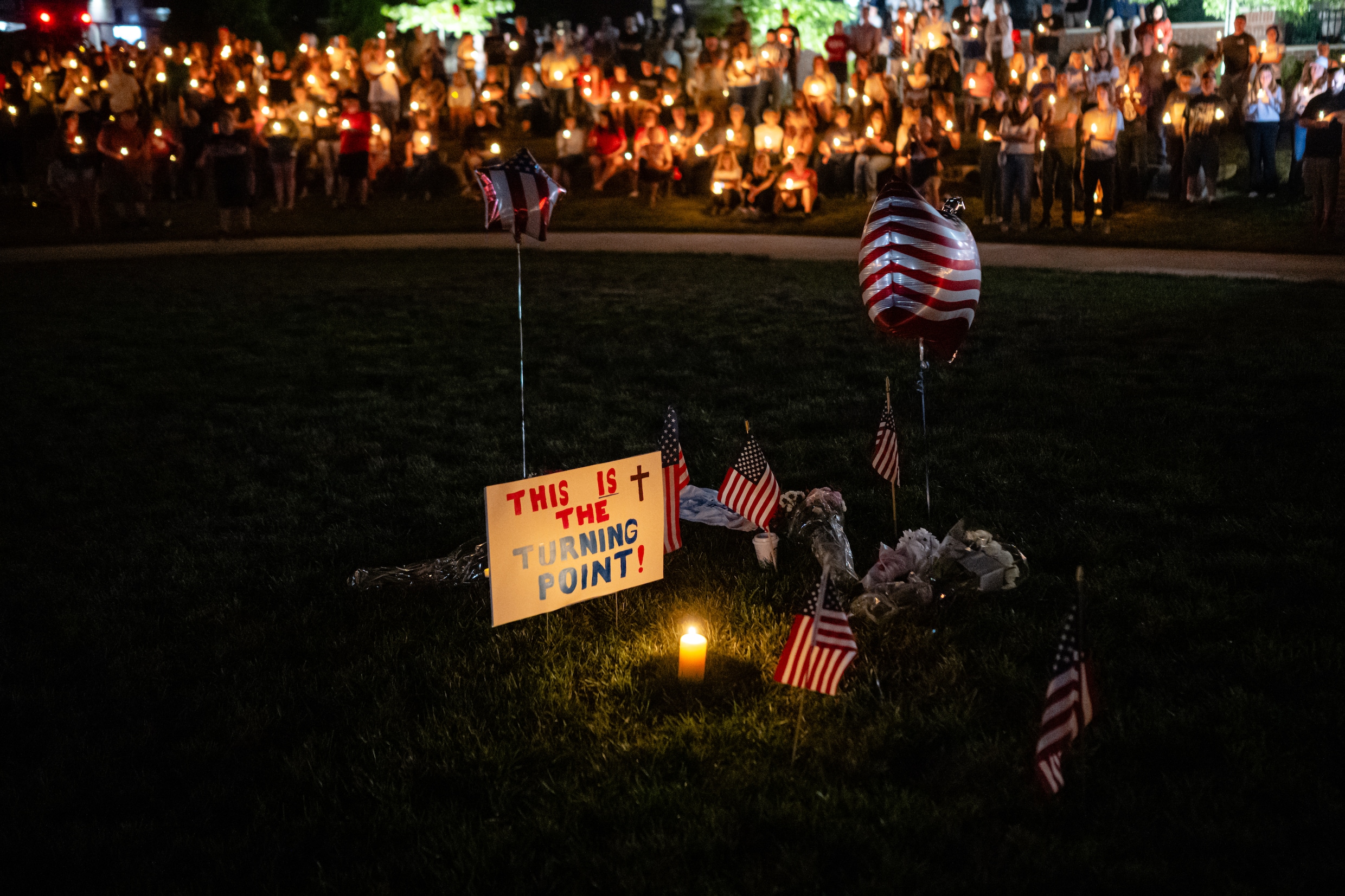 Opinie: ‘Clickbait over UvA-studenten na de moord op Charlie Kirk leidt ...