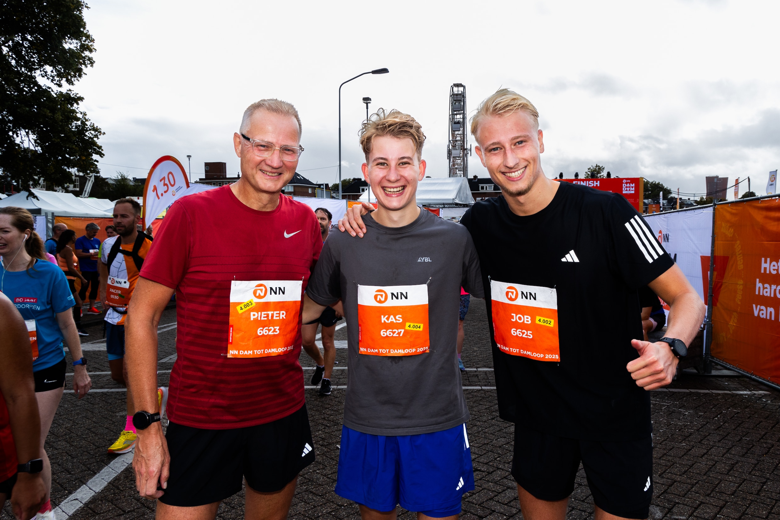 Deze ouders en kinderen liepen samen de Dam tot Damloop: ‘Mijn vader ...