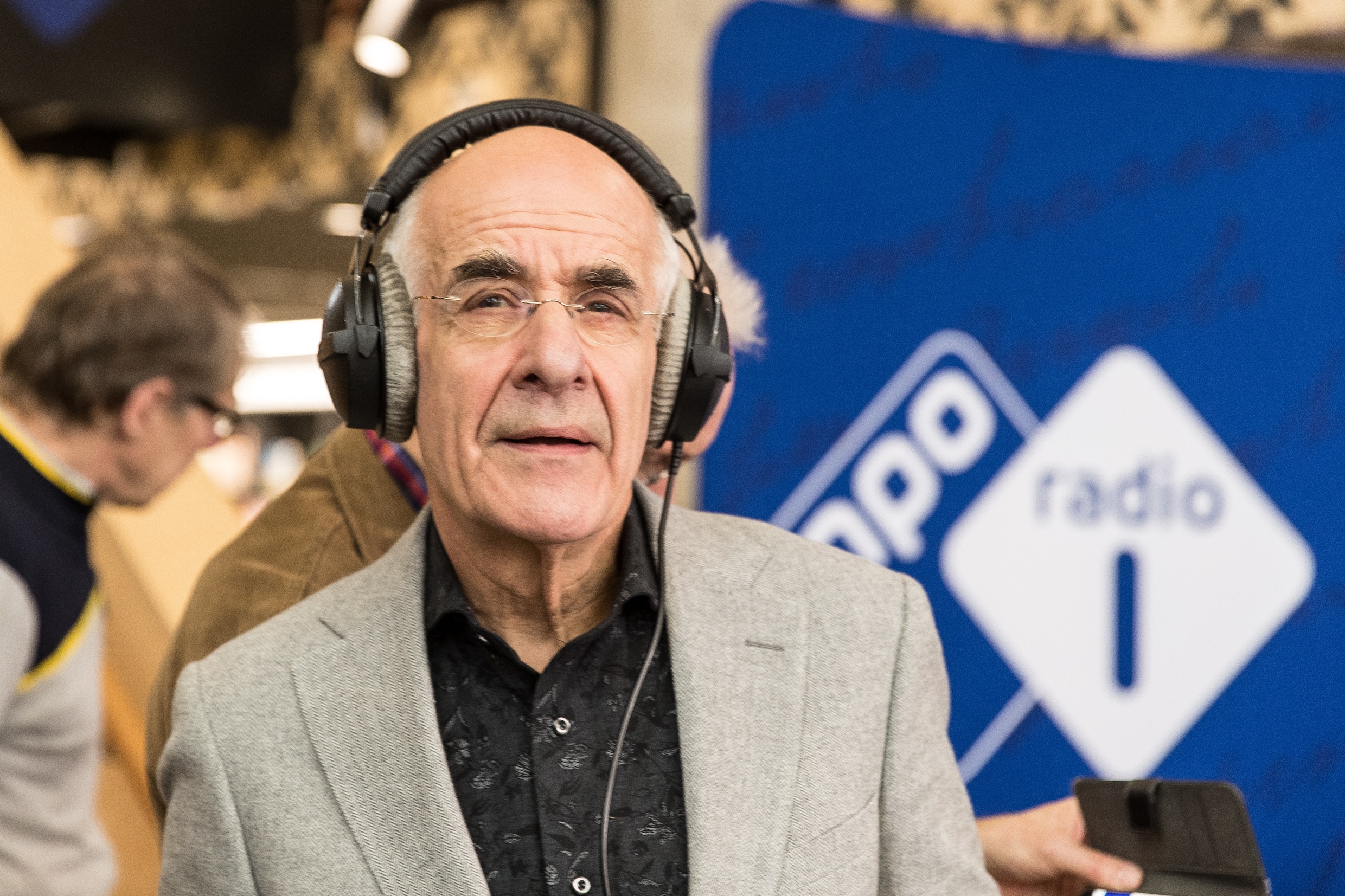 Frits Spits stopt na 52 jaar als radiomaker: ‘Het kost me steeds meer ...