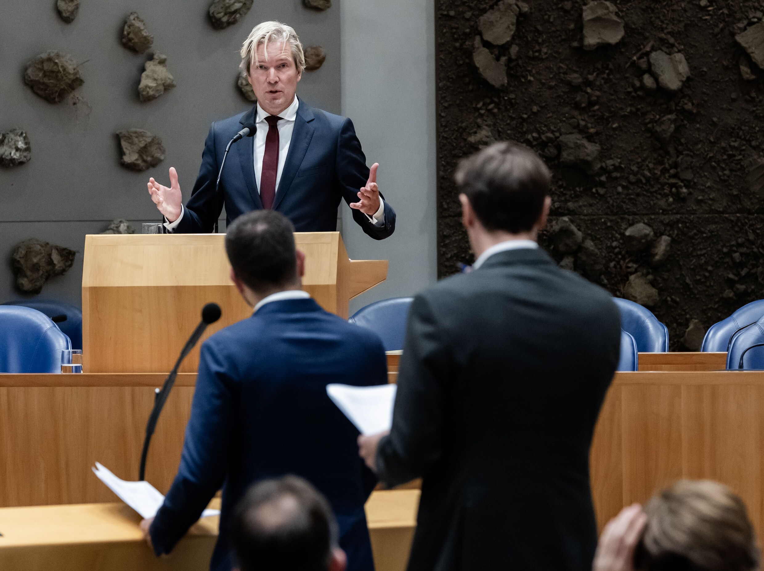 Waar verschillende partijen vorige week vurig pleitten voor mínder ...