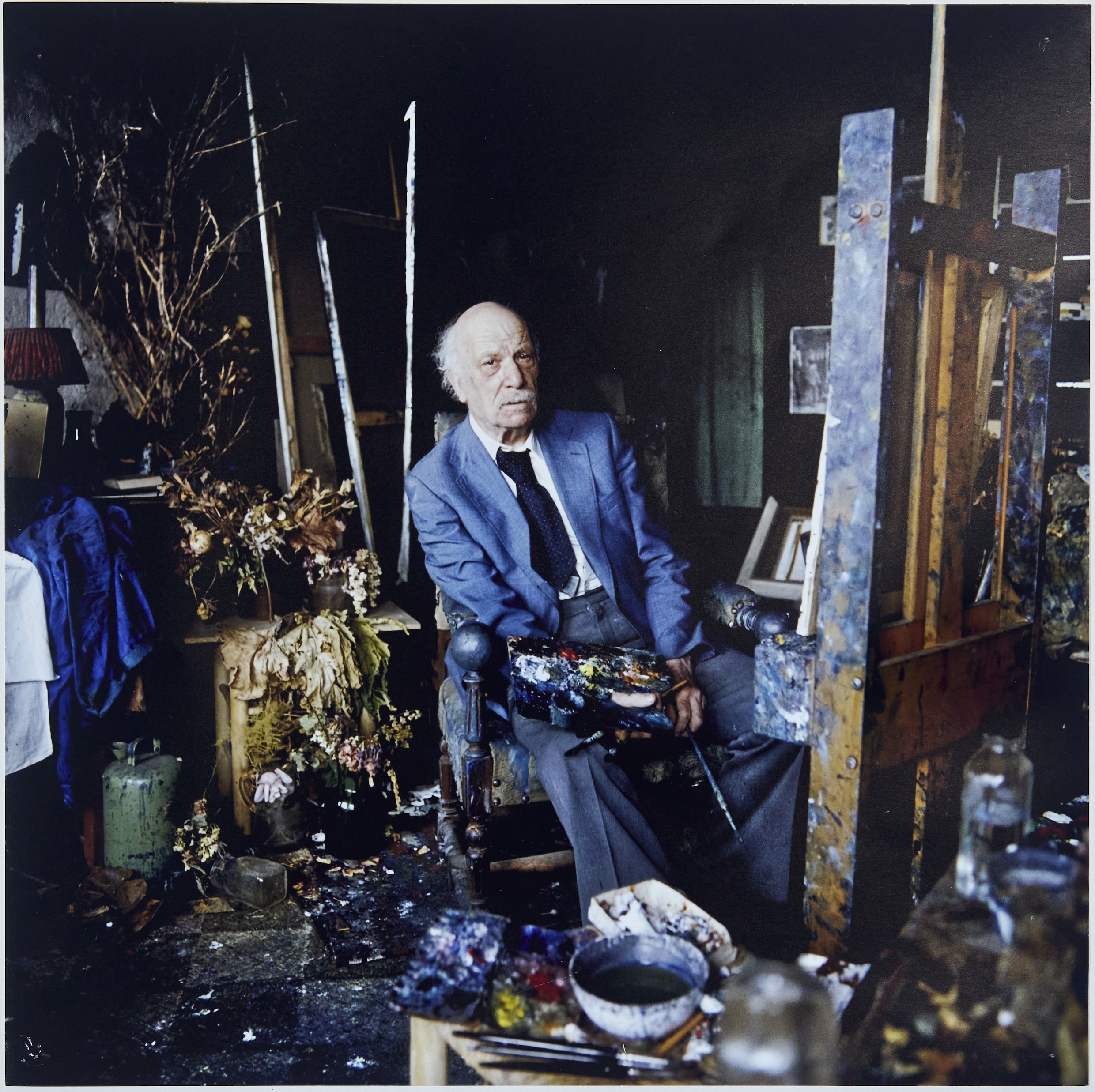 Kees Verwey liet zijn schilderatelier langzaam veranderen in een enorme ...