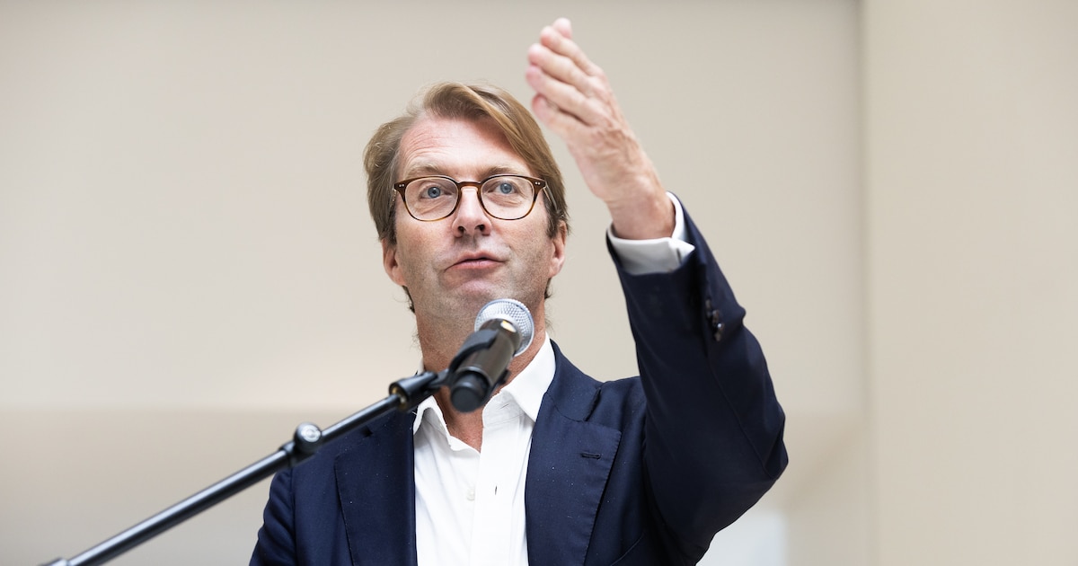 Directeur van Rijksmuseum Taco Dibbits krijgt hoogste Franse ...