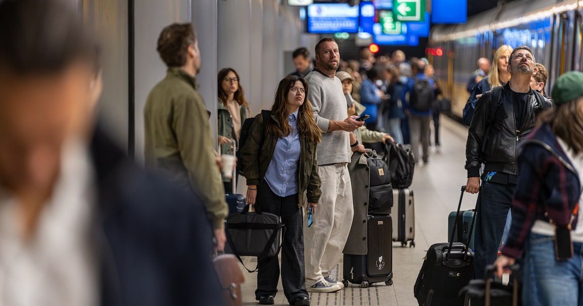 Treinverkeer rond Schiphol na storing van woensdag weer normaal | Het ...
