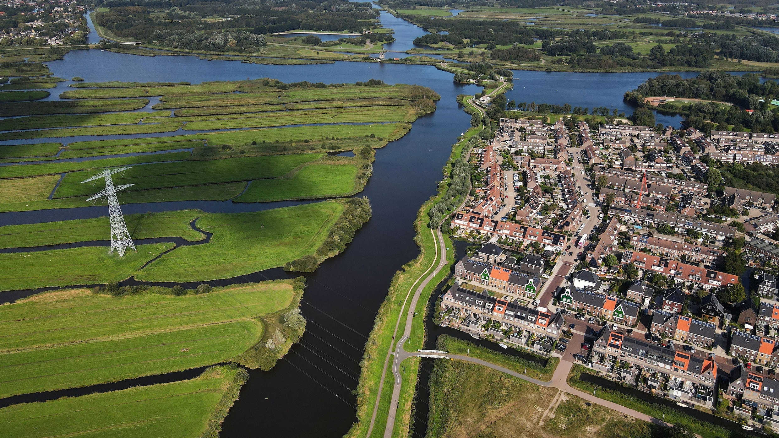 Komt Landsmeer tóch bij de gemeente Amsterdam? Er zijn nog maar twee ...