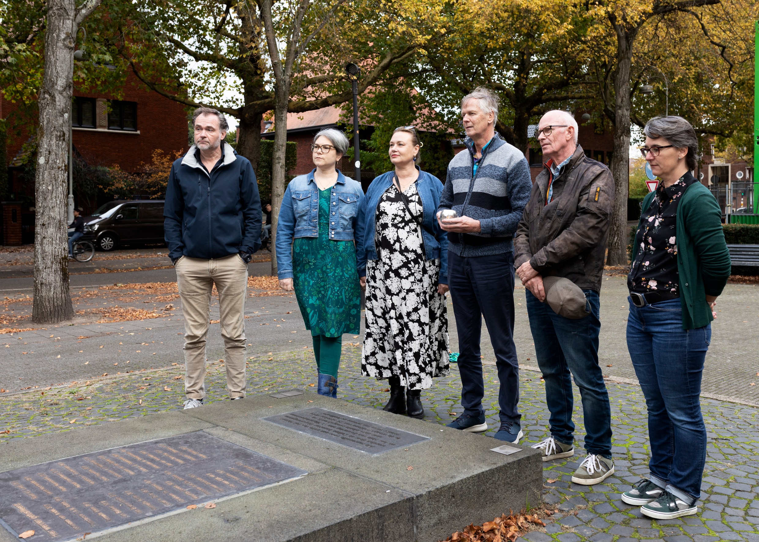 Nazaten van slachtoffers van Duitse represaille in de oorlog opgespoord ...