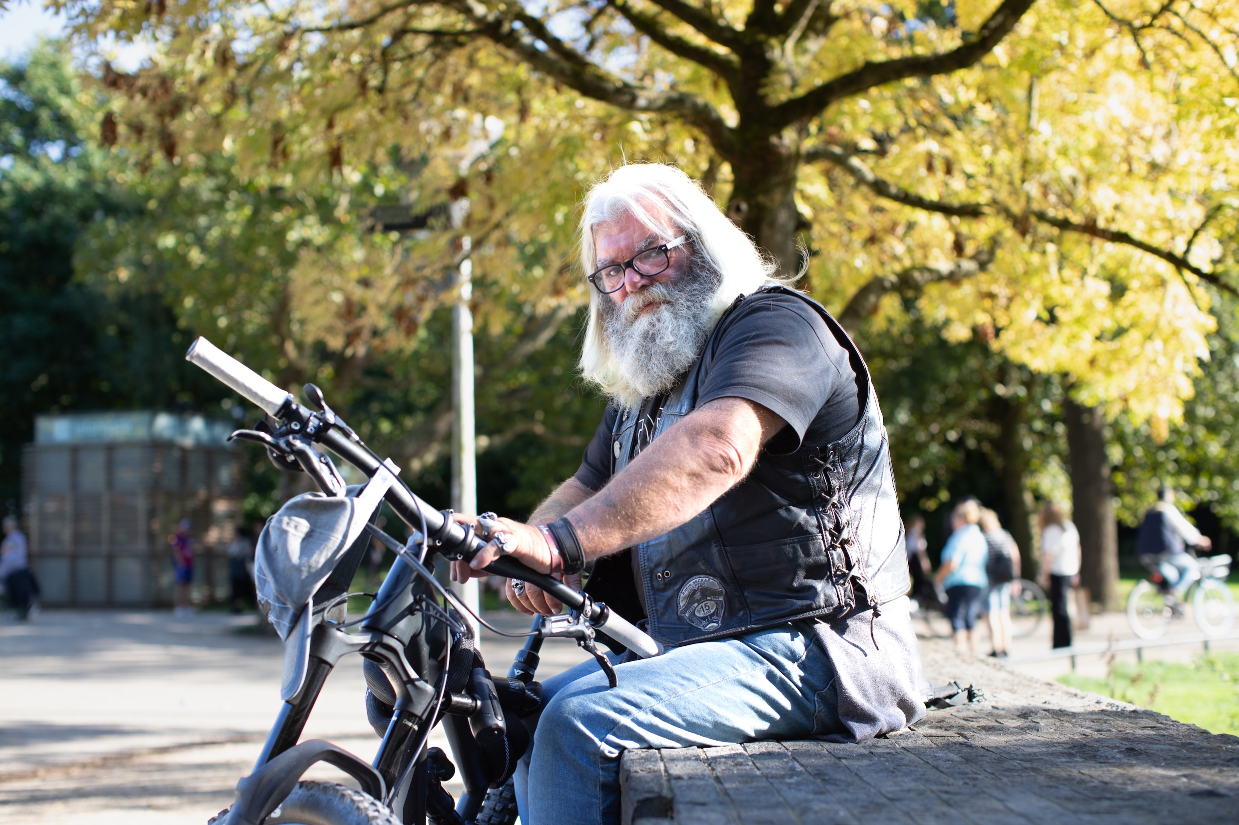 ‘Ik was de oorlogen zat, dus ging ik na 22 jaar uit dienst bij het ...