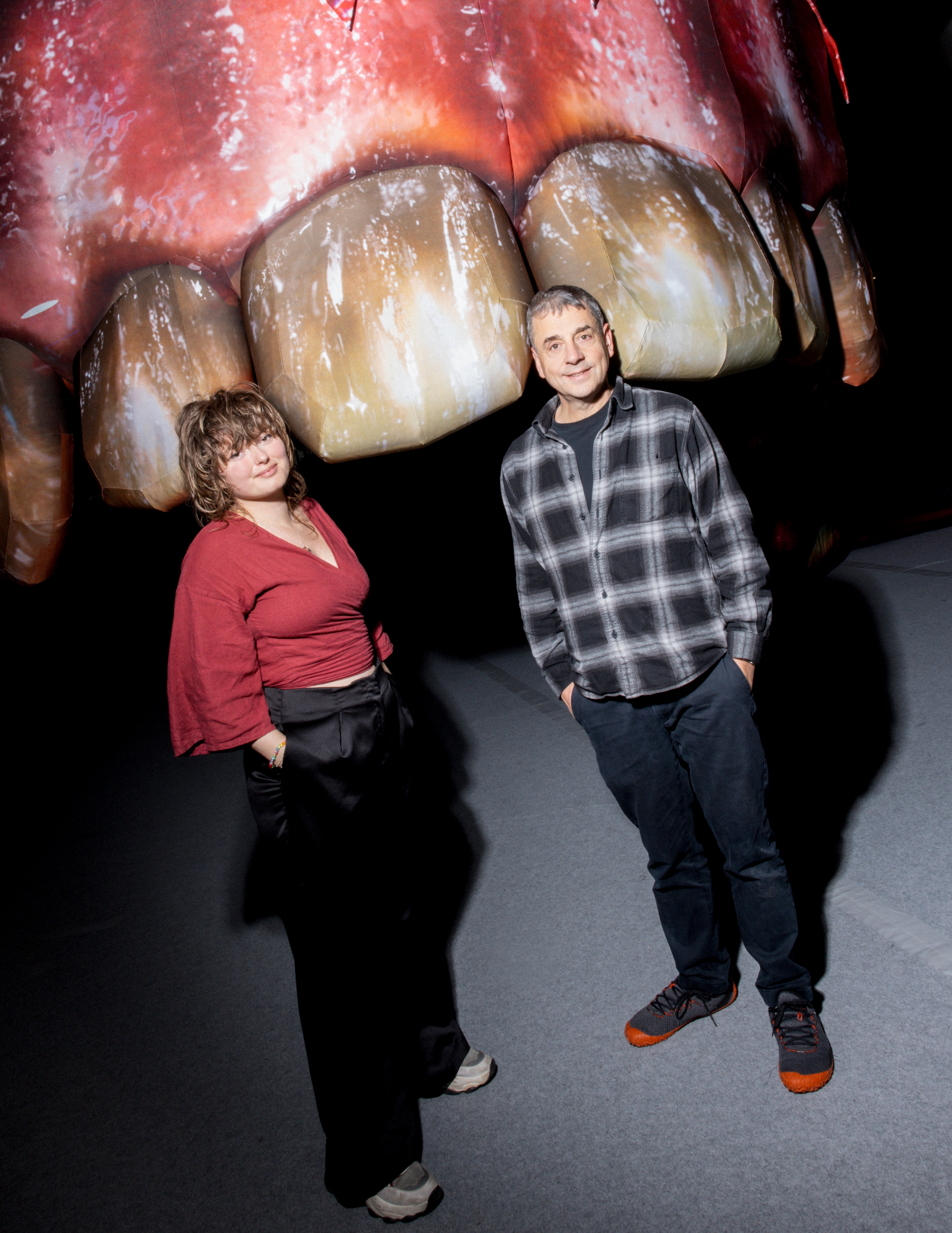 Matthew Whitehead (58) maakt opblaaskunstwerken voor internationale ...