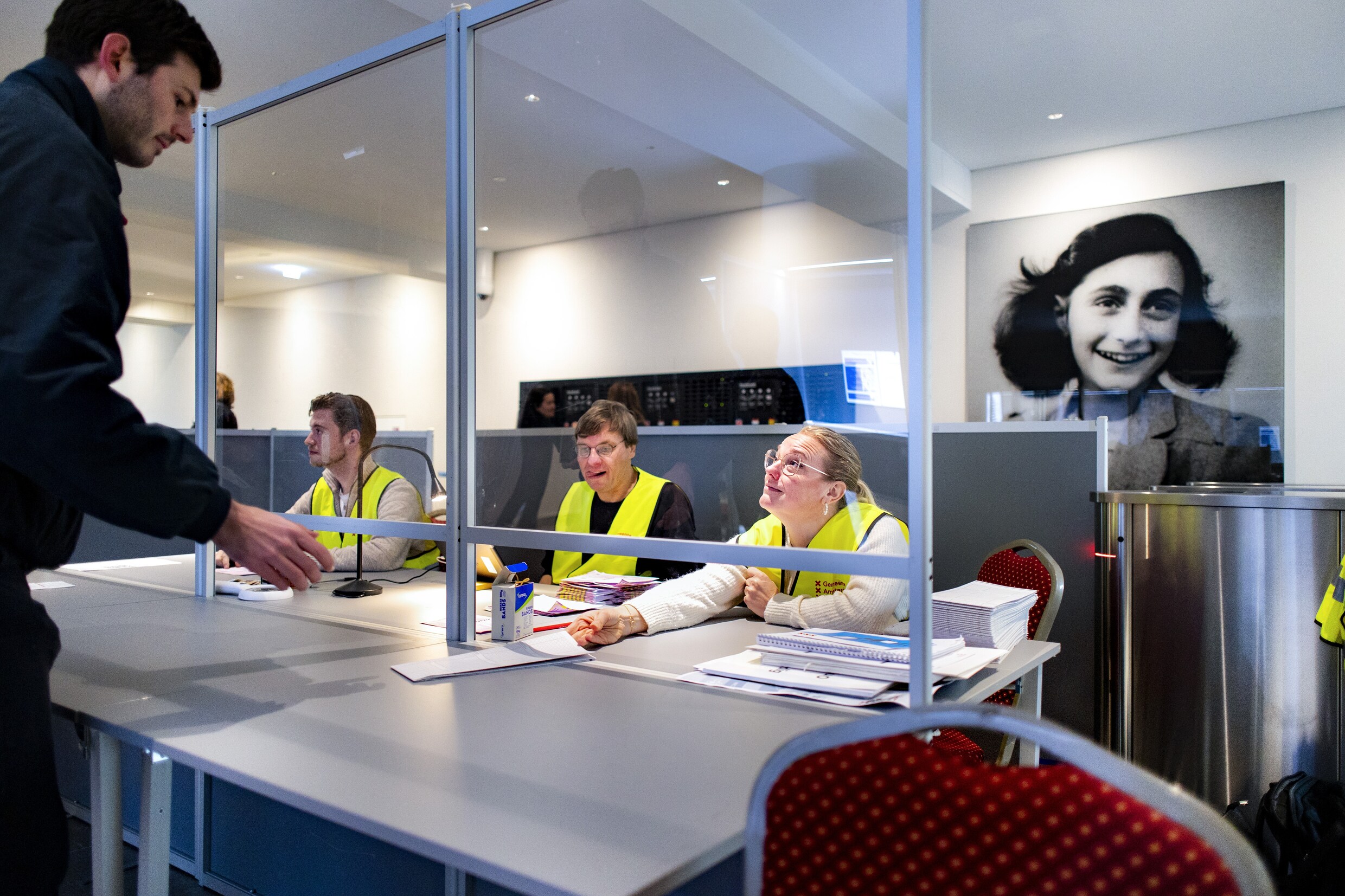 Live: verkiezingen Tweede Kamer 2025 | Gemeente Amsterdam haalt ...