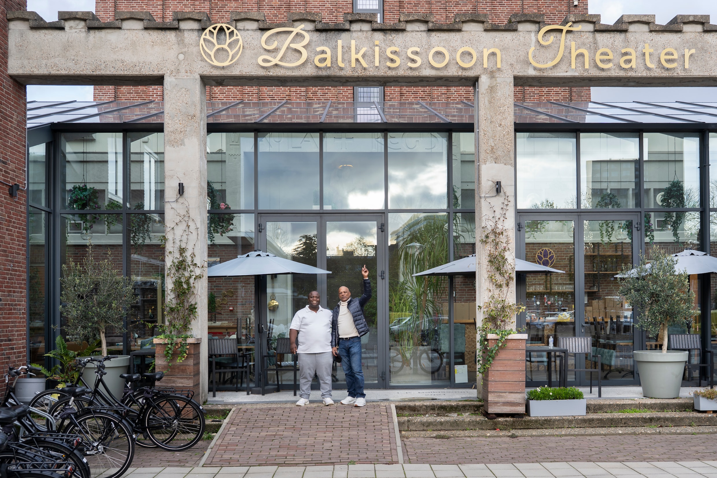 Lenny’s tweede kerk, in Oost, is nu het thuis voor artiesten van alle ...