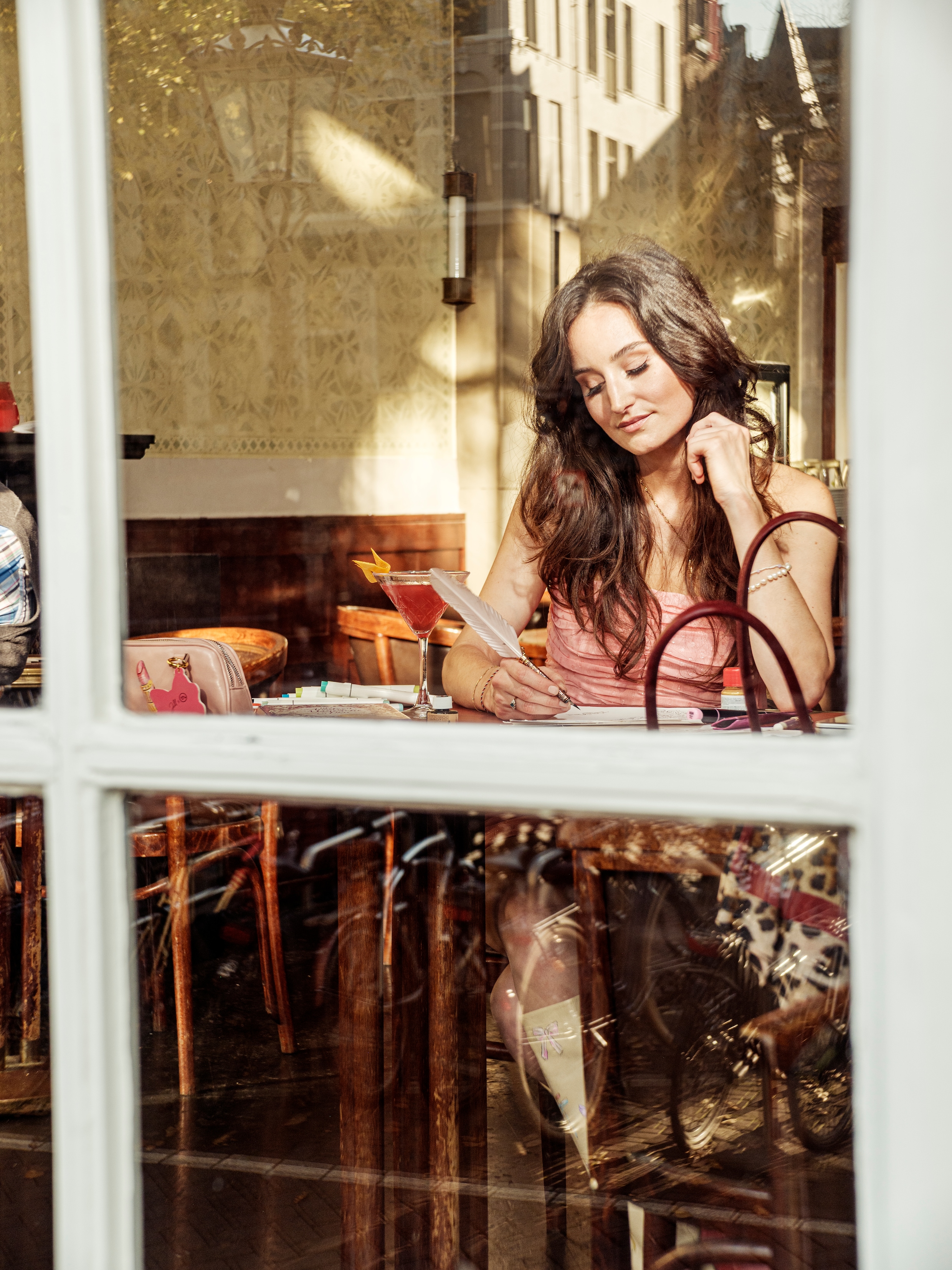 Illustrator Jill (33) inspireert tienduizenden kinderen met haar ...