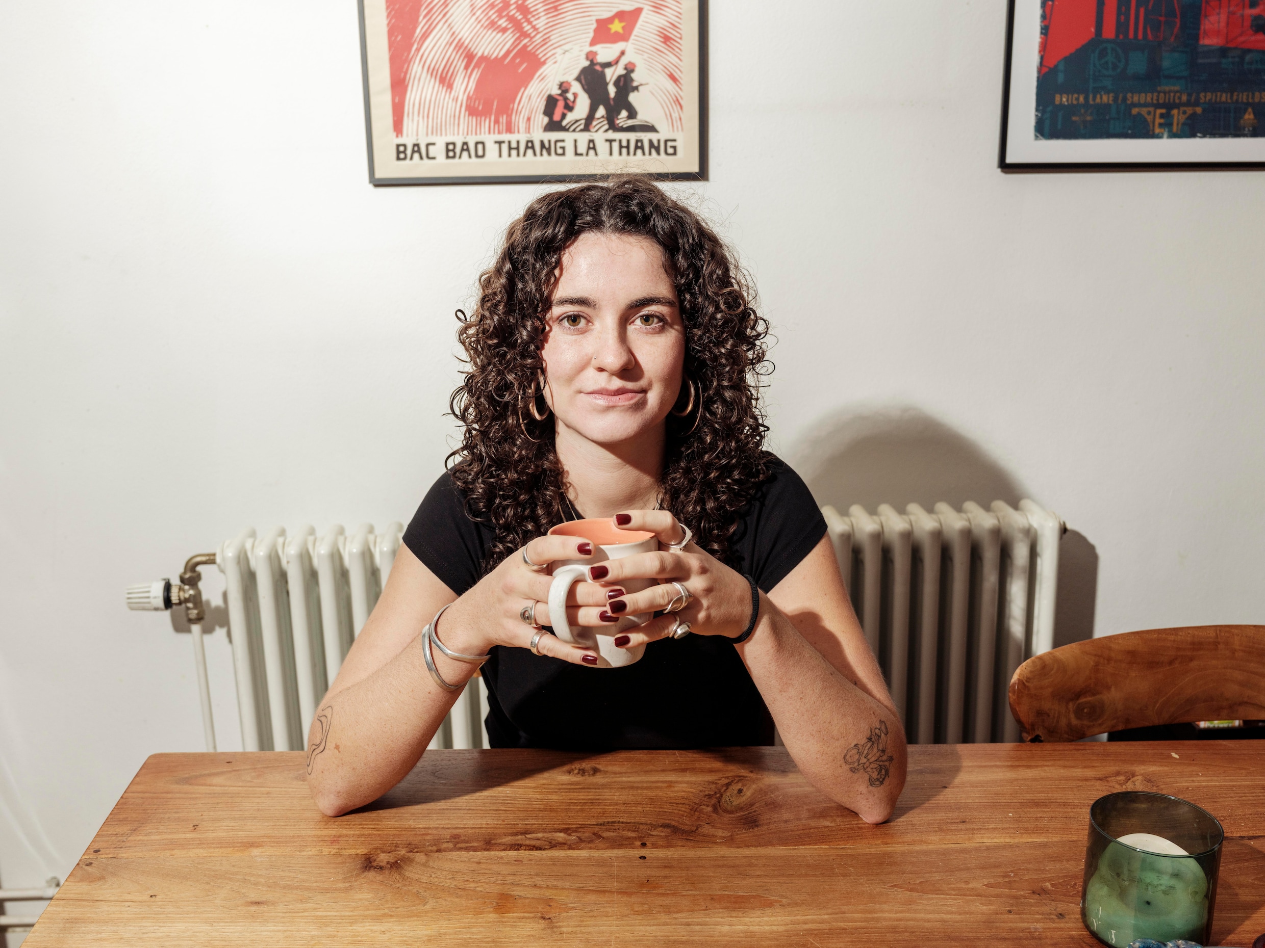 Zolang student Nevada (23) geen kamer vindt, zit ze liever in het ...