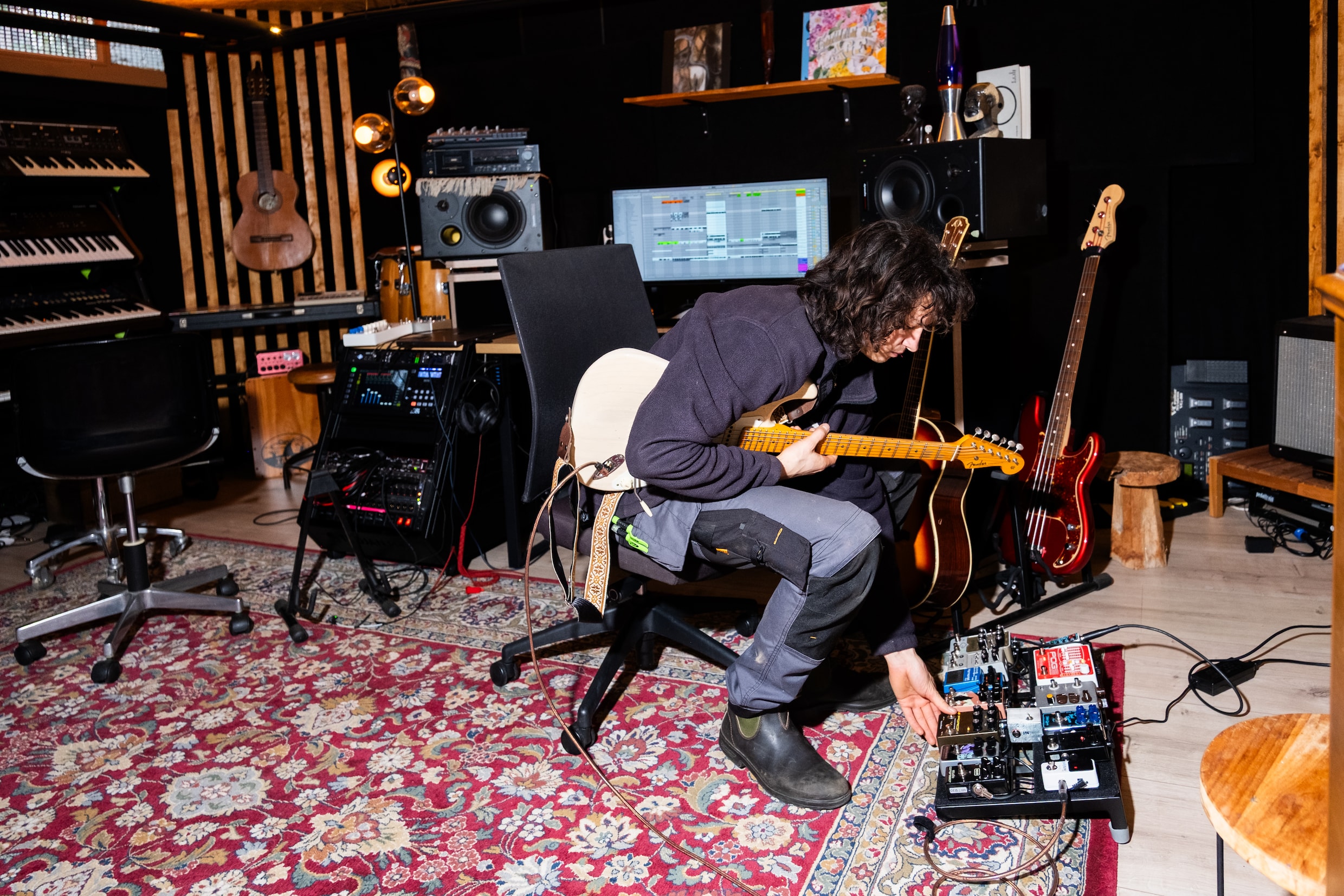 In de 104 ateliers van Broedplaats Sup werken meer dan honderd ...