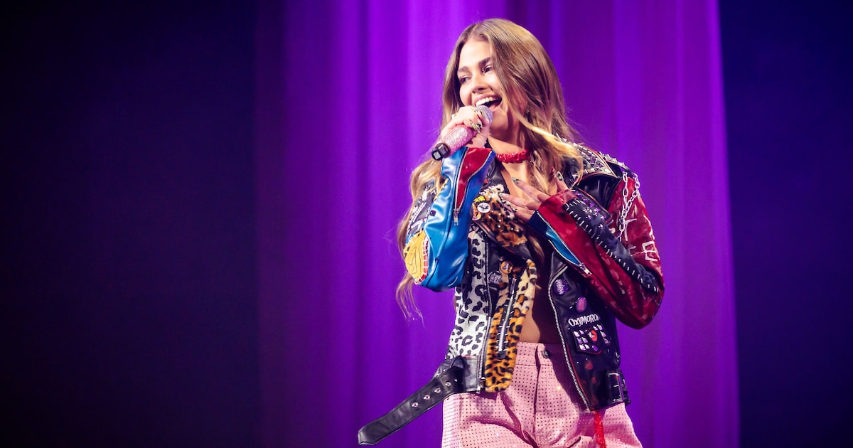 Roxy Dekker kondigt extra concert in Ziggo Dome aan na snelle uitverkoop | Het Parool