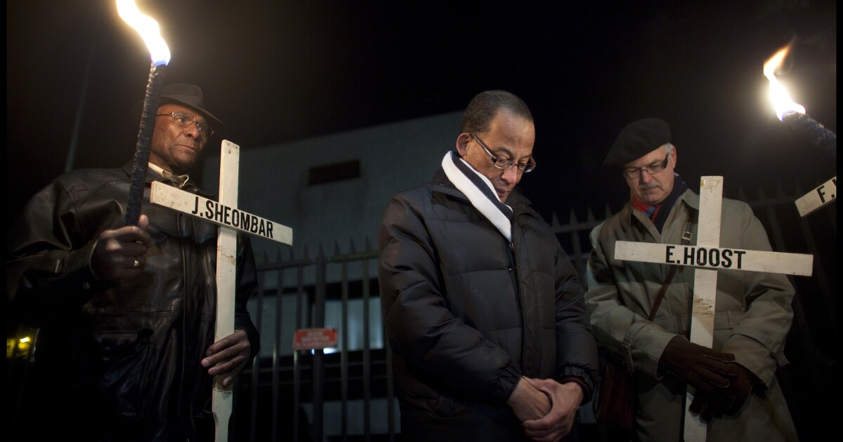 Laatste herdenking van de Surinaamse Decembermoorden in Amsterdam: ‘Het ...