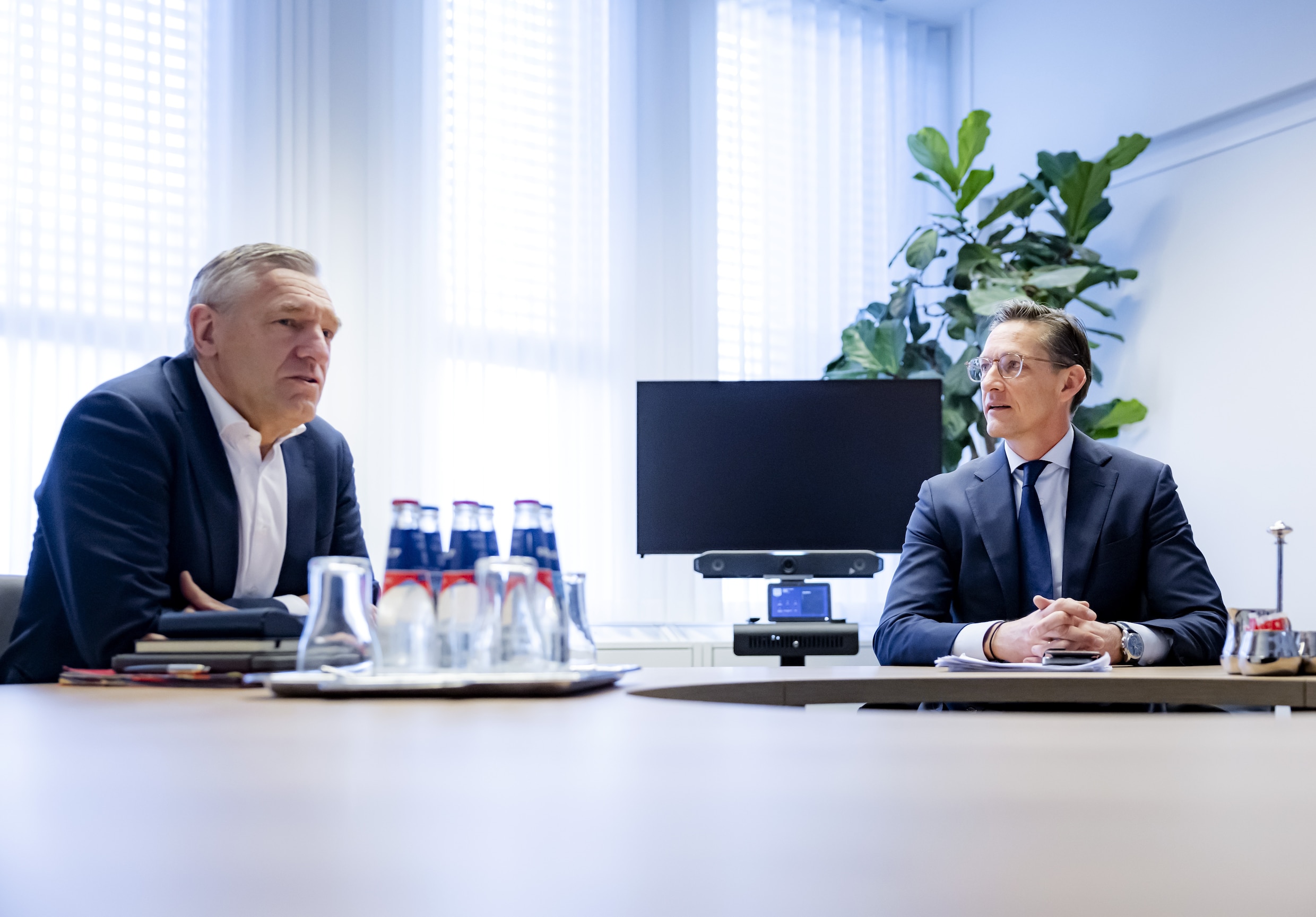 Eerdmans: JA21 stapt niet in een kabinet zonder VVD | Het Parool