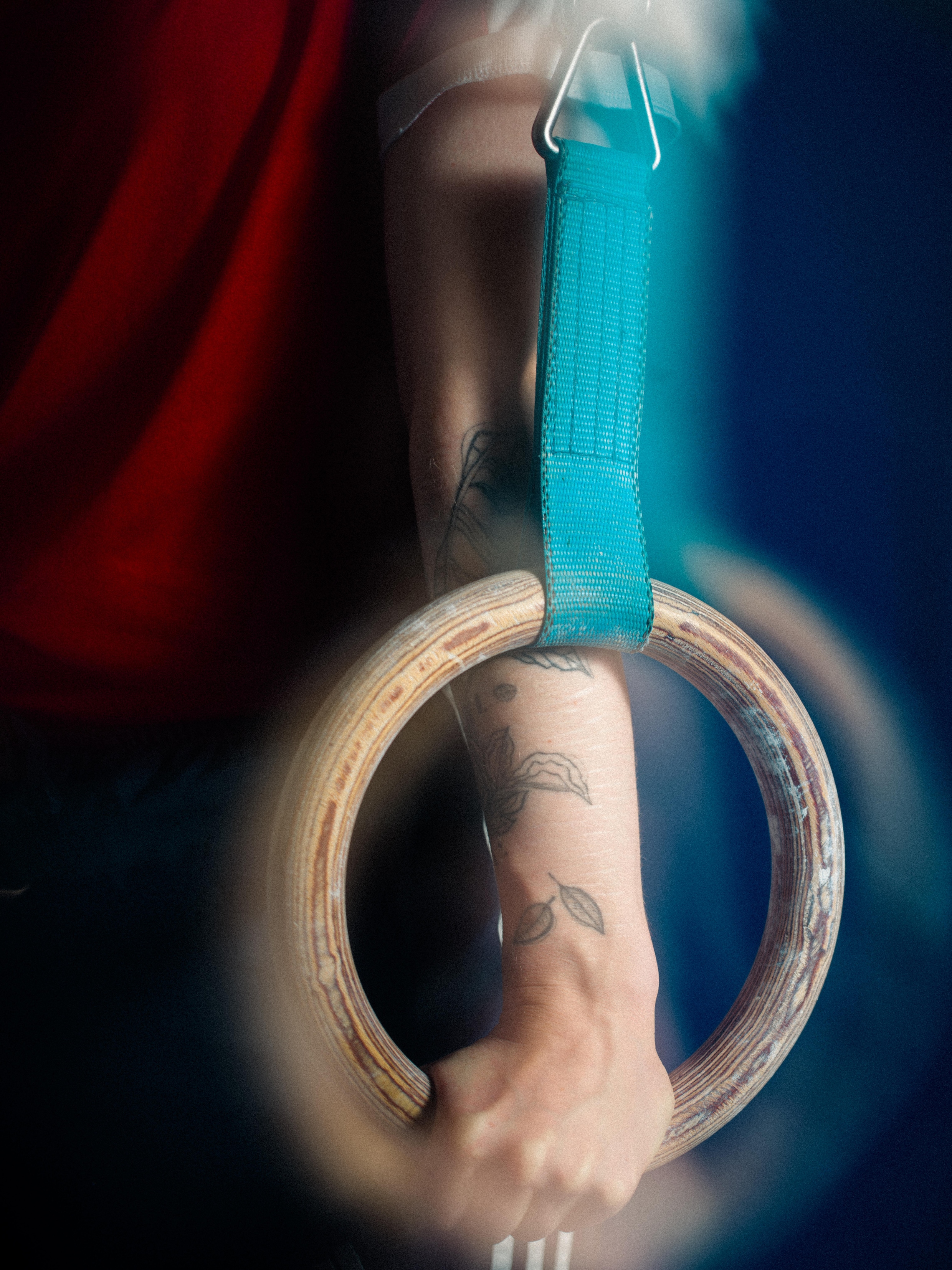 Amsterdamse turner Remi Caris (22) is non-binair en switchte van ...