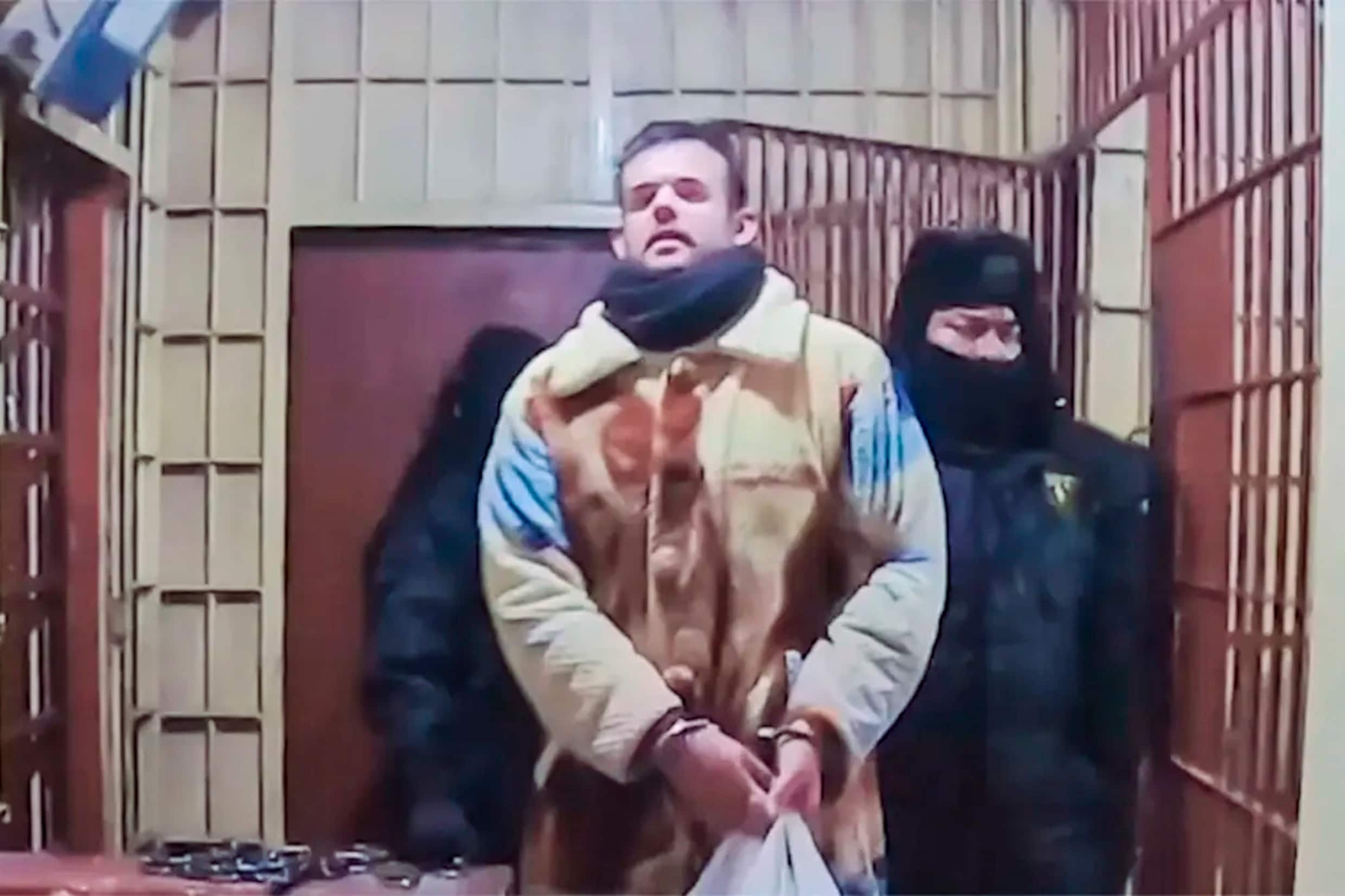 Omringd door bendeleden, ver van bewoonde wereld: in deze Peruaanse ...