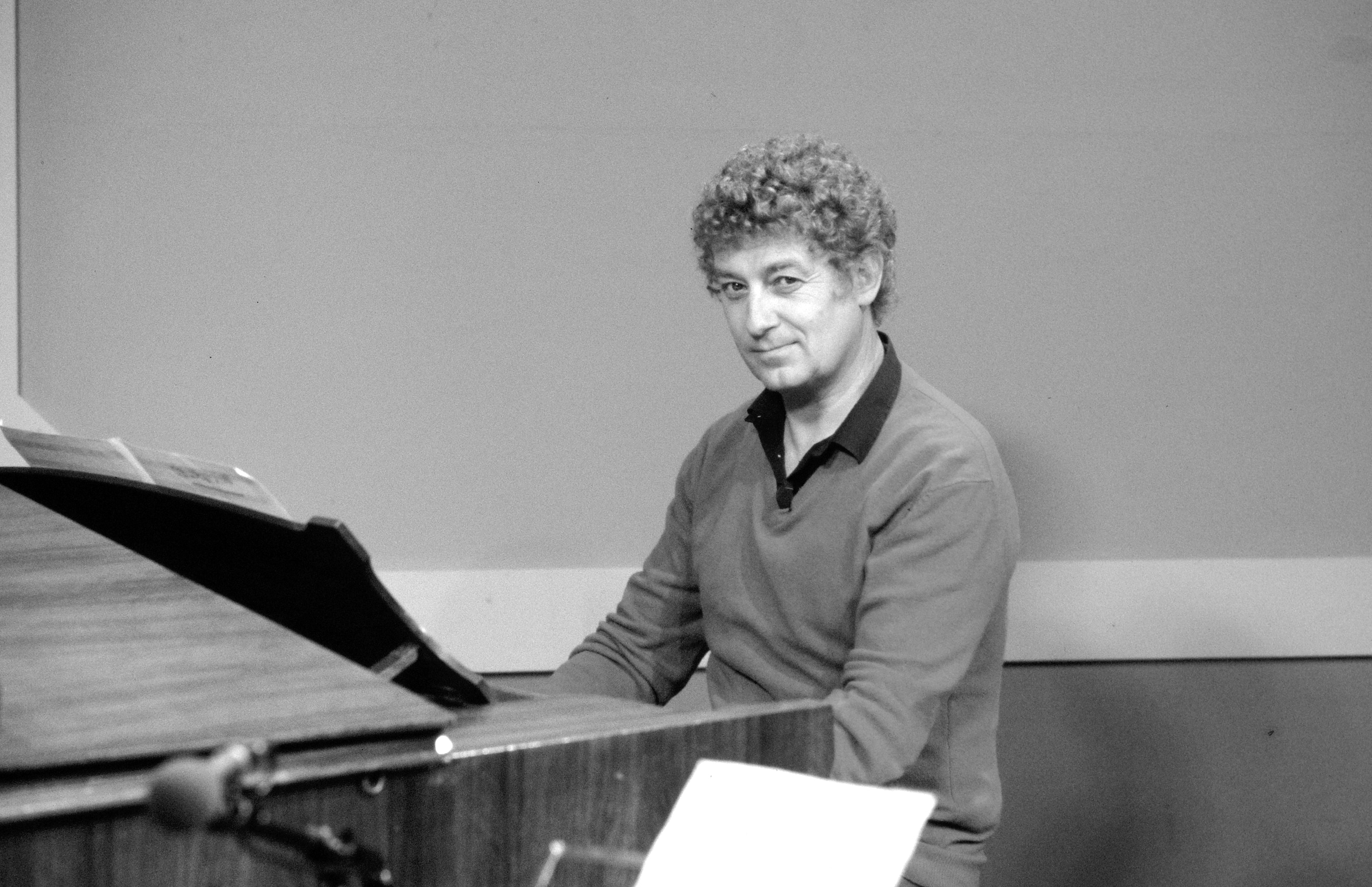 Iedereen kent de liedjes van Tonny Eyk (1940-2025), zoals de tune van ...