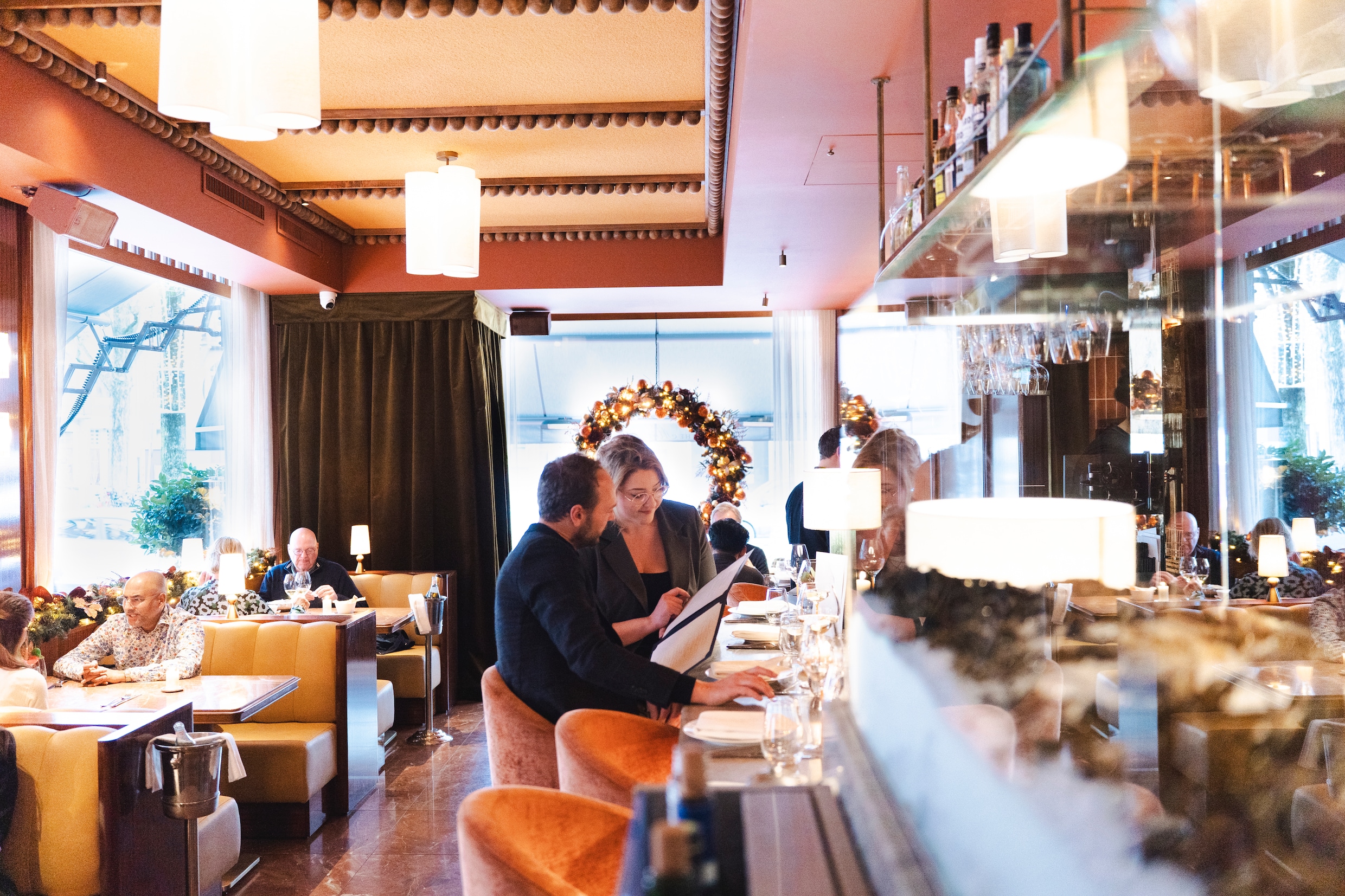 Amsterdam-Zuid is met The Marlin Bar een visrestaurant rijker: ‘Zeg ...