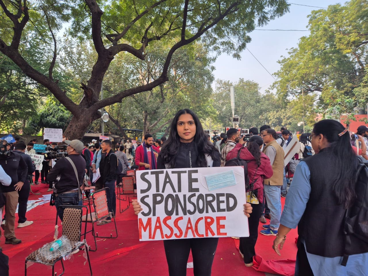 Leven in de smog van New Delhi: ‘De hoest is er altijd, net als de ...