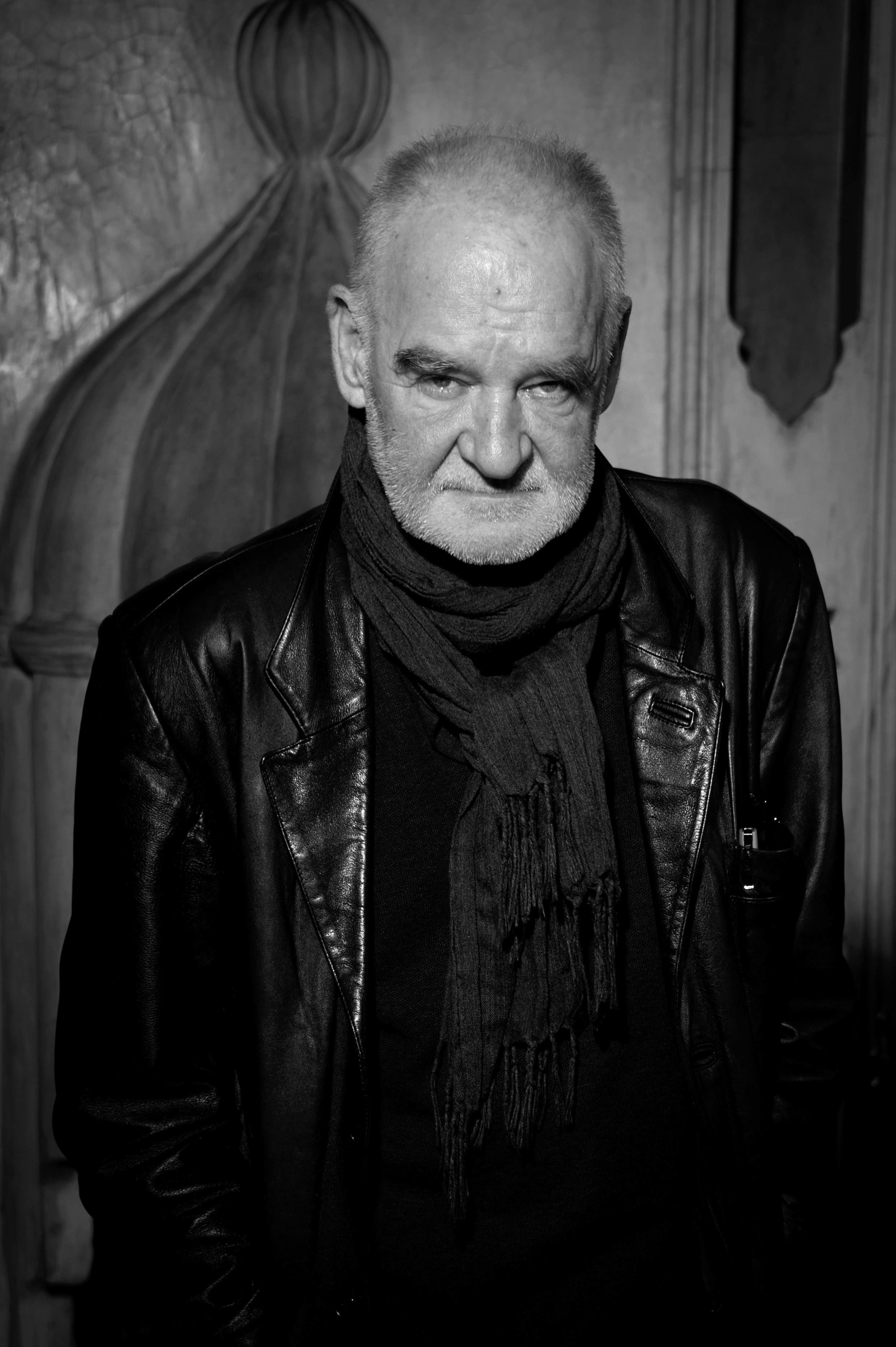 Hongaarse filmmaker Béla Tarr (1955-2026) bleef altijd op zoek naar ...