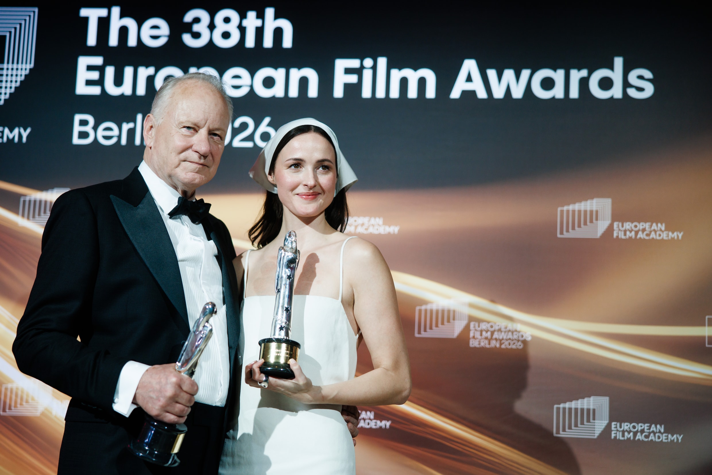 Joachim Triers Sentimental Value grote winnaar bij European Film Awards ...